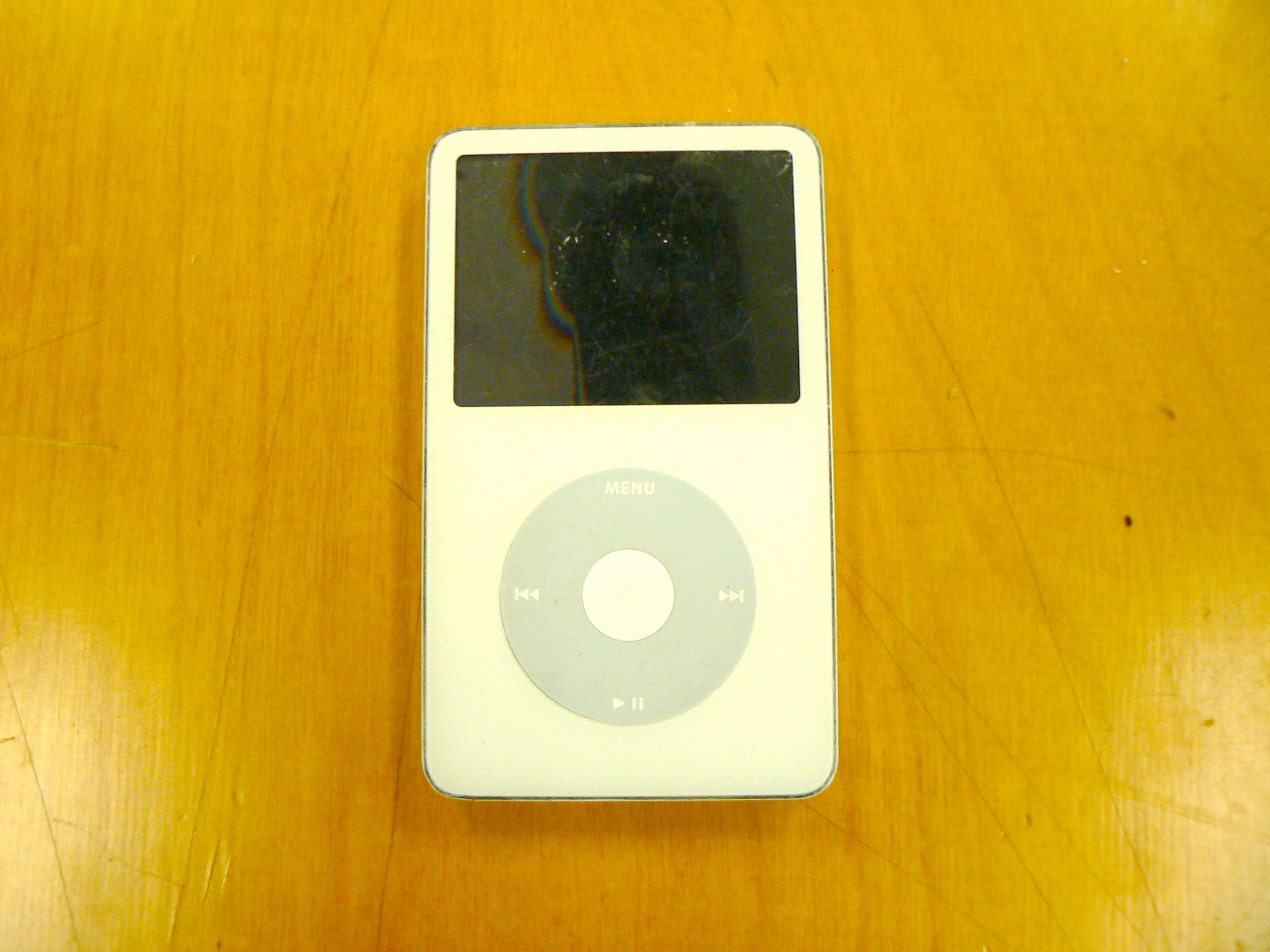 How to Hack an Ipod Into a Case for an HPDA, Cigarettes, Money ...