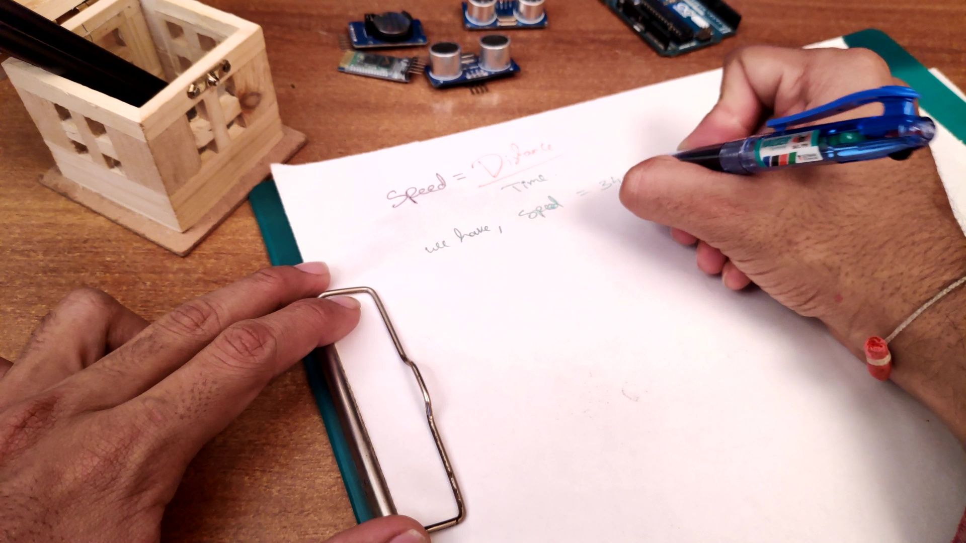 Arduino Ultrasonic Sensor Module Tutorial for Beginners (HC-SR04) : 6 ...