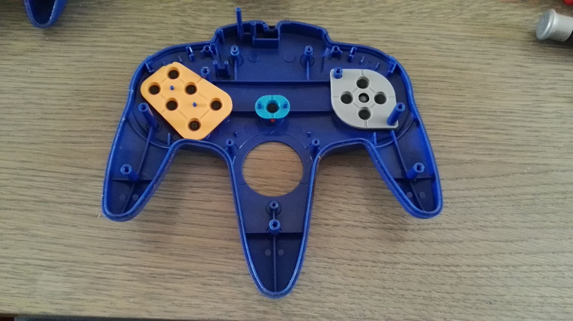 Cleaning and Restoring Your N64 : 15 Steps (with Pictures) - Instructables