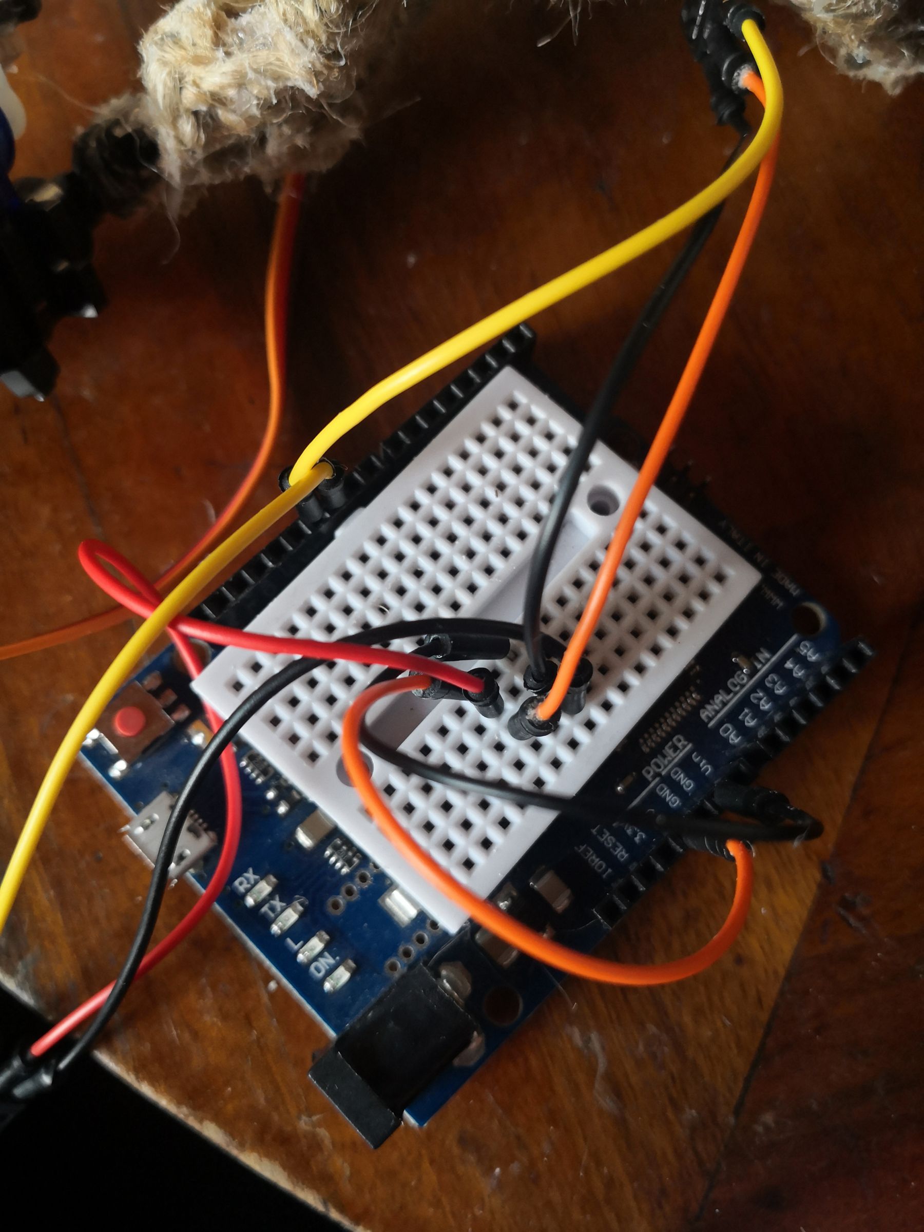 Flying Wings With 2 Servos : 4 Steps - Instructables