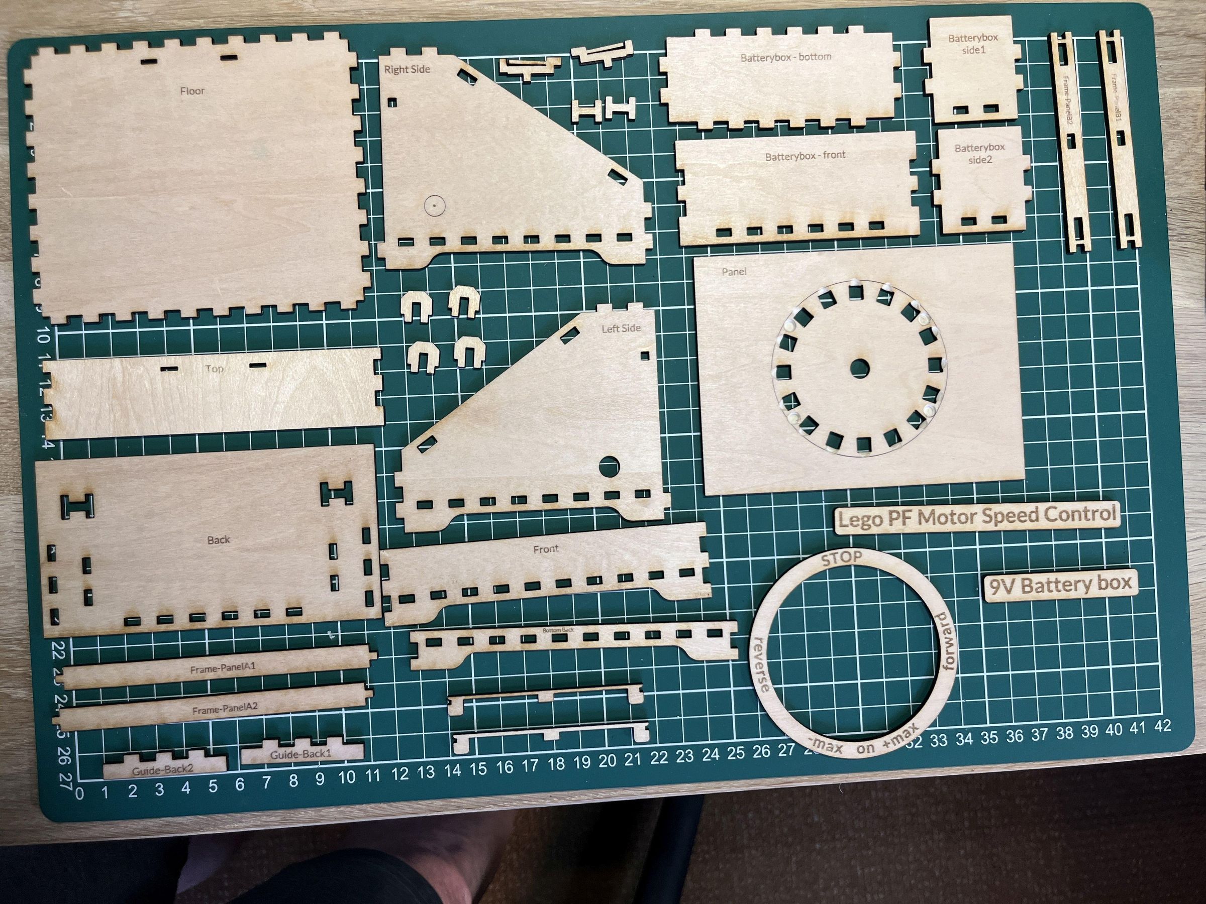 Lego Power Function (PF) Motor Speed Controller With a 16 LED Neopixel ...