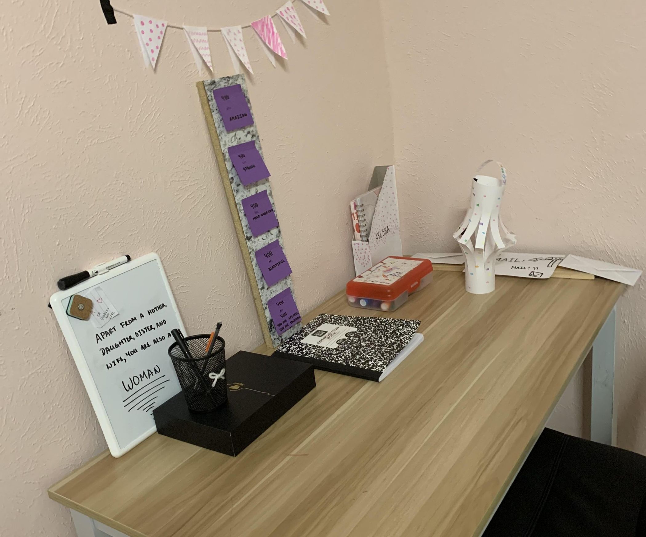 Simple DIY Desk Decor : 8 Steps - Instructables