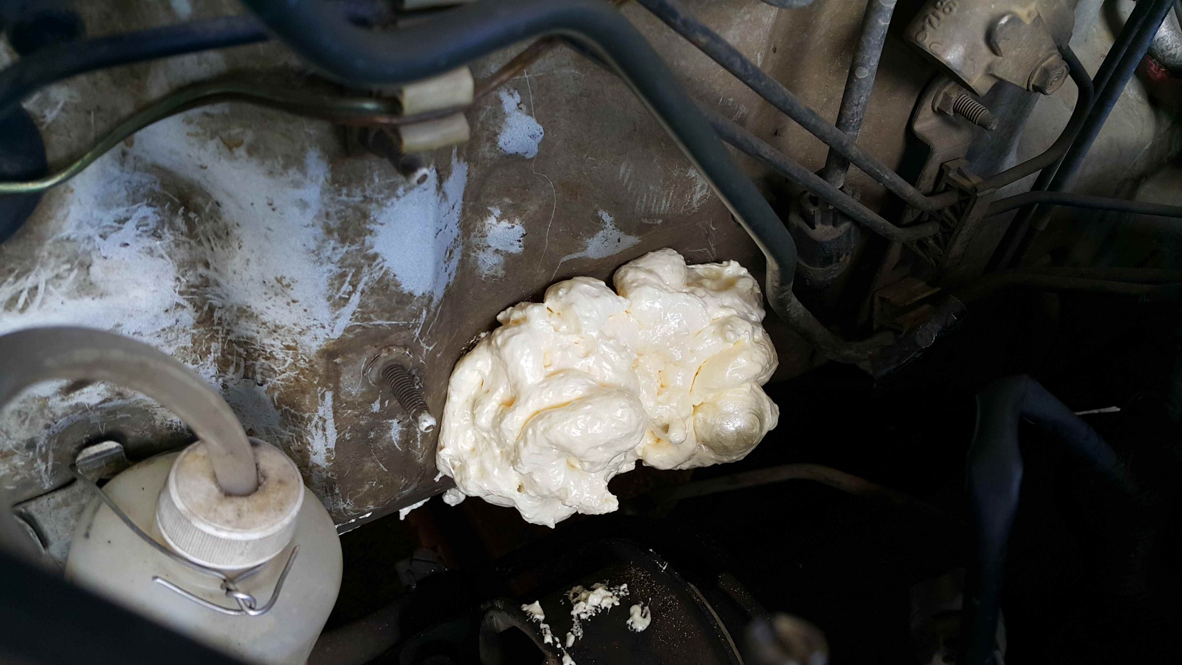 Helping Out My Car Air Conditioning Again! - Instructables