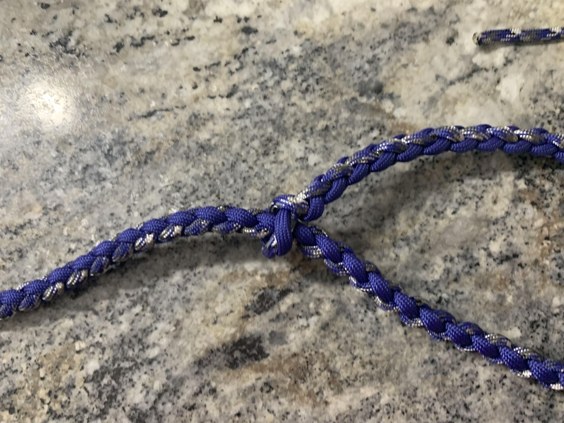 Paracord Sheep/Goat Halter : 7 Steps - Instructables