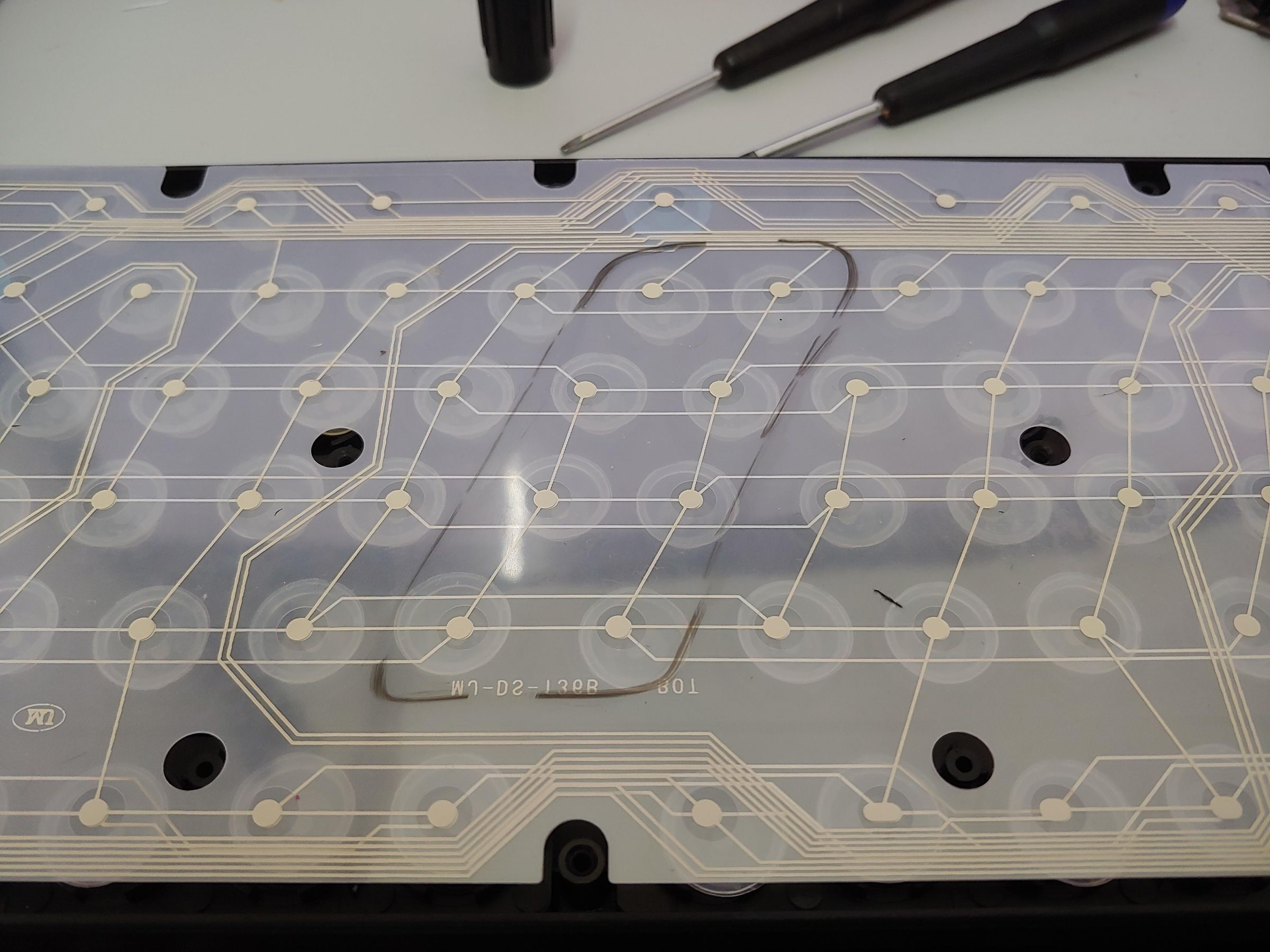 Fix Membrane Keyboard With Some Non-working Keys : 6 Steps (with ...
