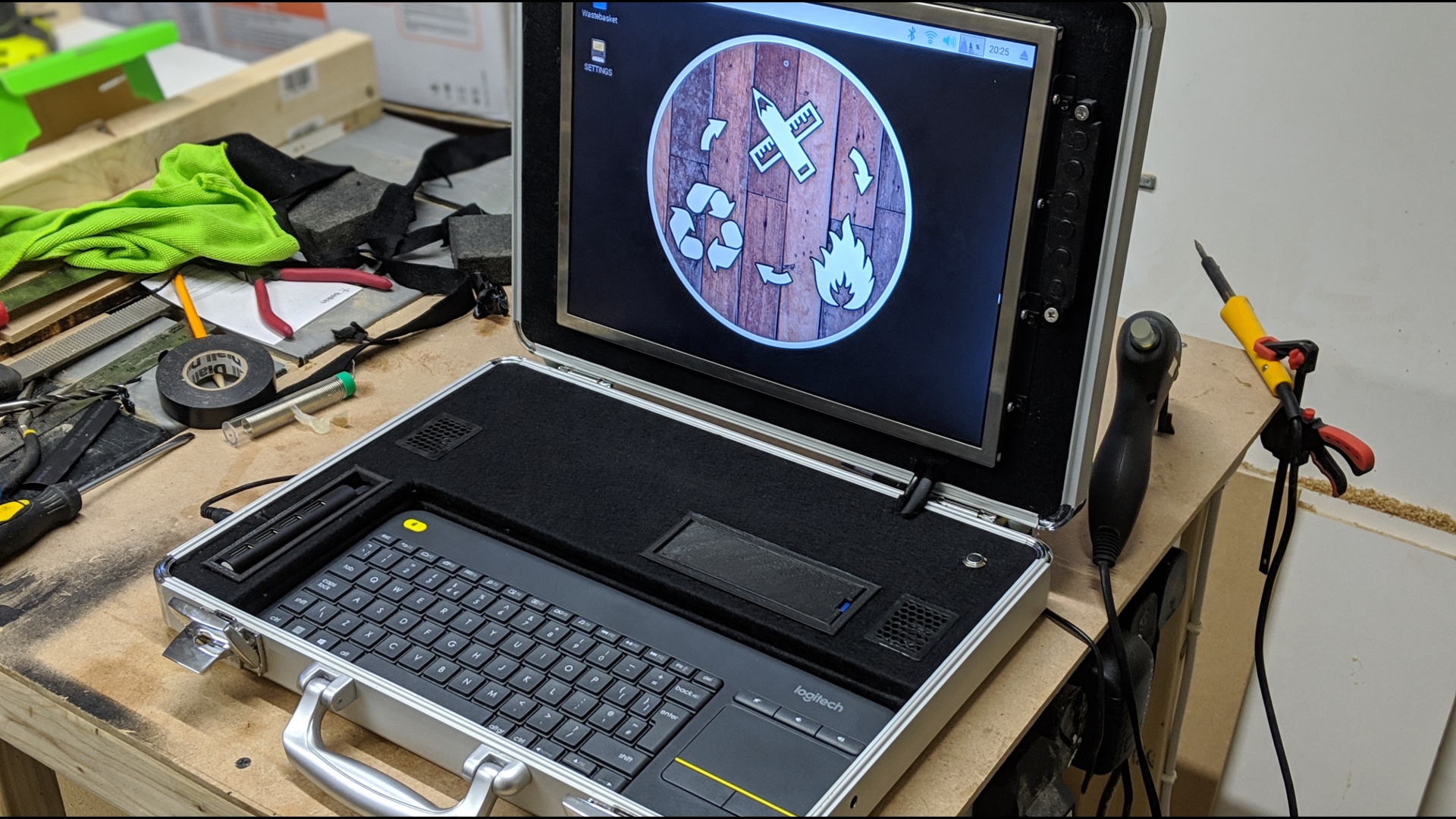 Briefcase Computer With Raspberry Pi : 13 Steps - Instructables