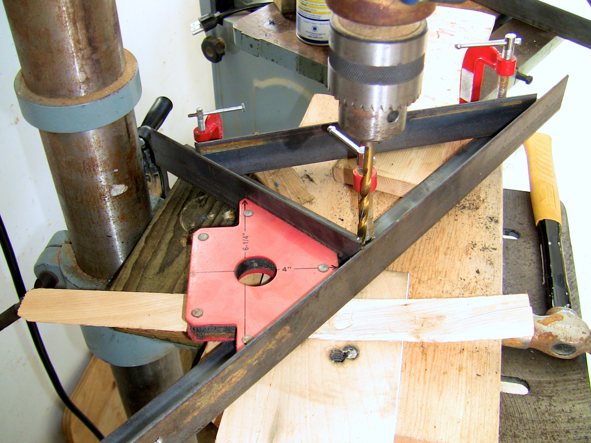 Homemade Soil Screener/sifter : 11 Steps (with Pictures) - Instructables