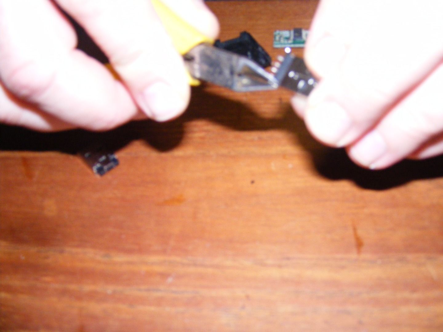 Replacing a Broken USB Connector on a Microsoft Autoroute GPS Receiver ...