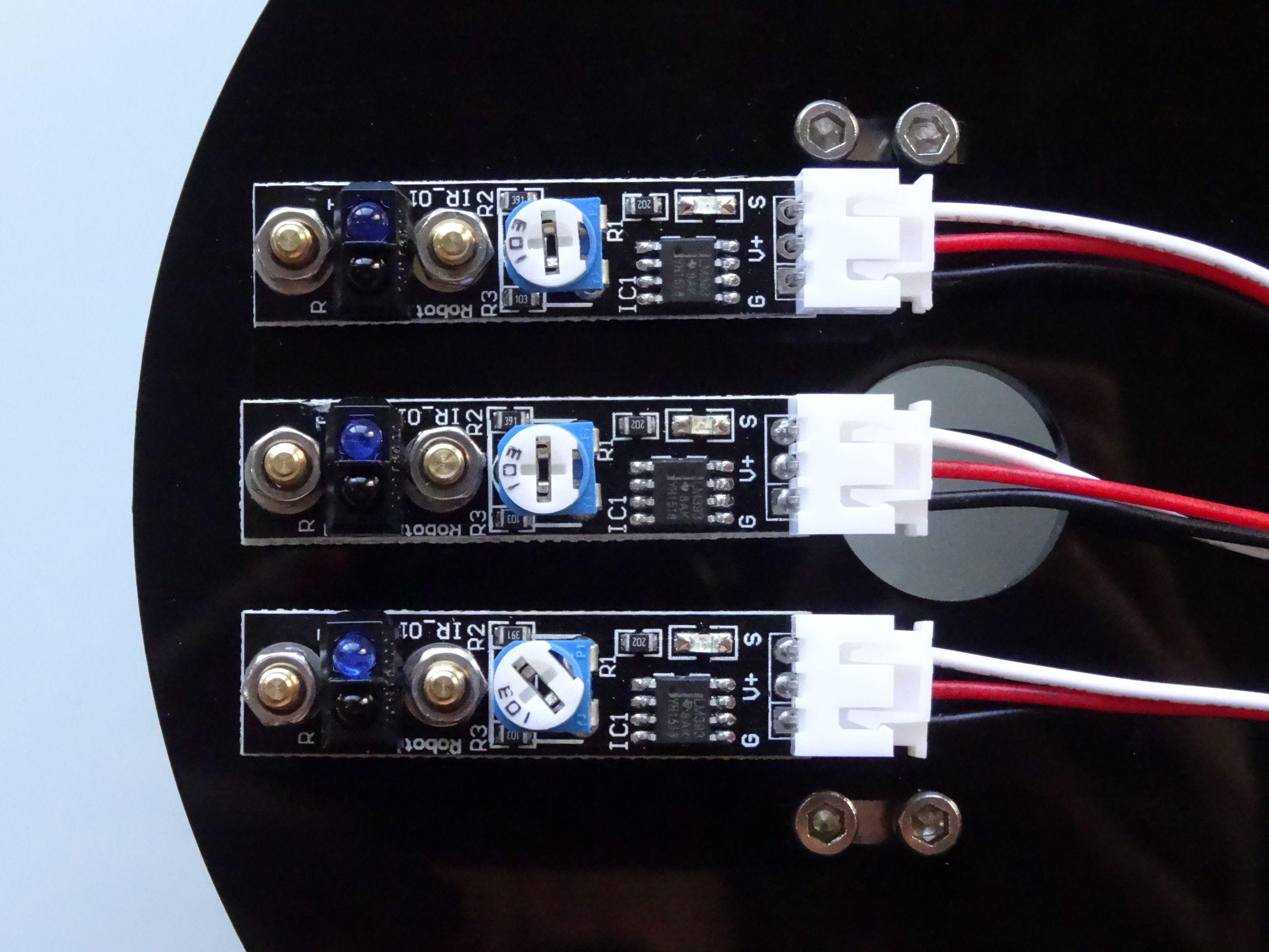 Assemble Elegoo Smart Car Robot Kit V1.0 : 32 Steps (with Pictures ...