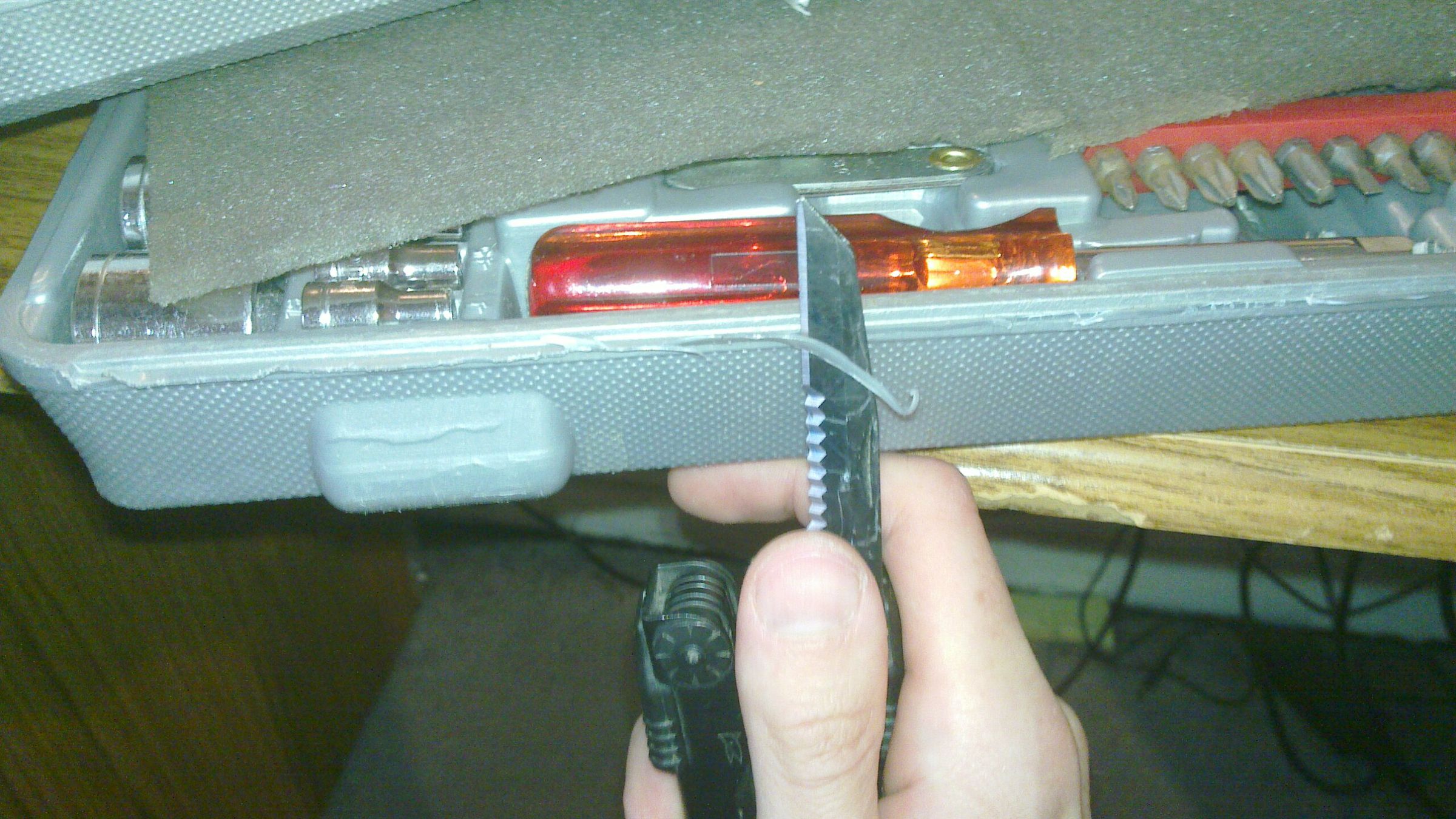 Repair Hinge Seam on a Blowmolded Case : 11 Steps (with Pictures ...