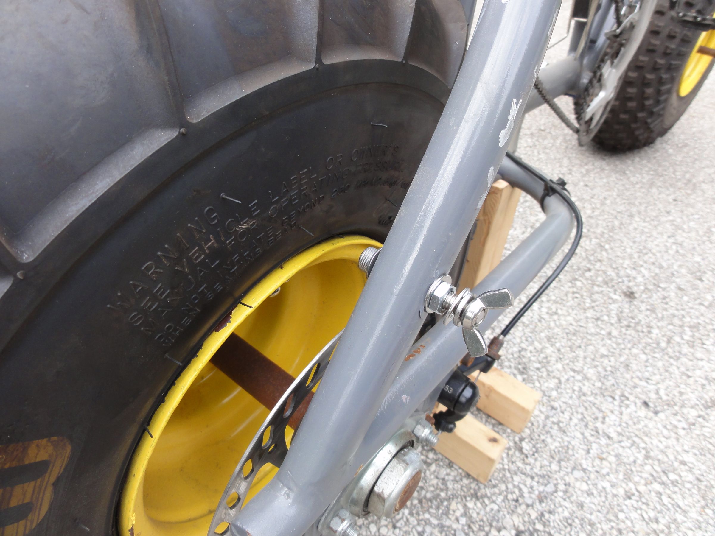 Single Wheel Fat Tire Surf Fishing Trailer : 9 Steps - Instructables