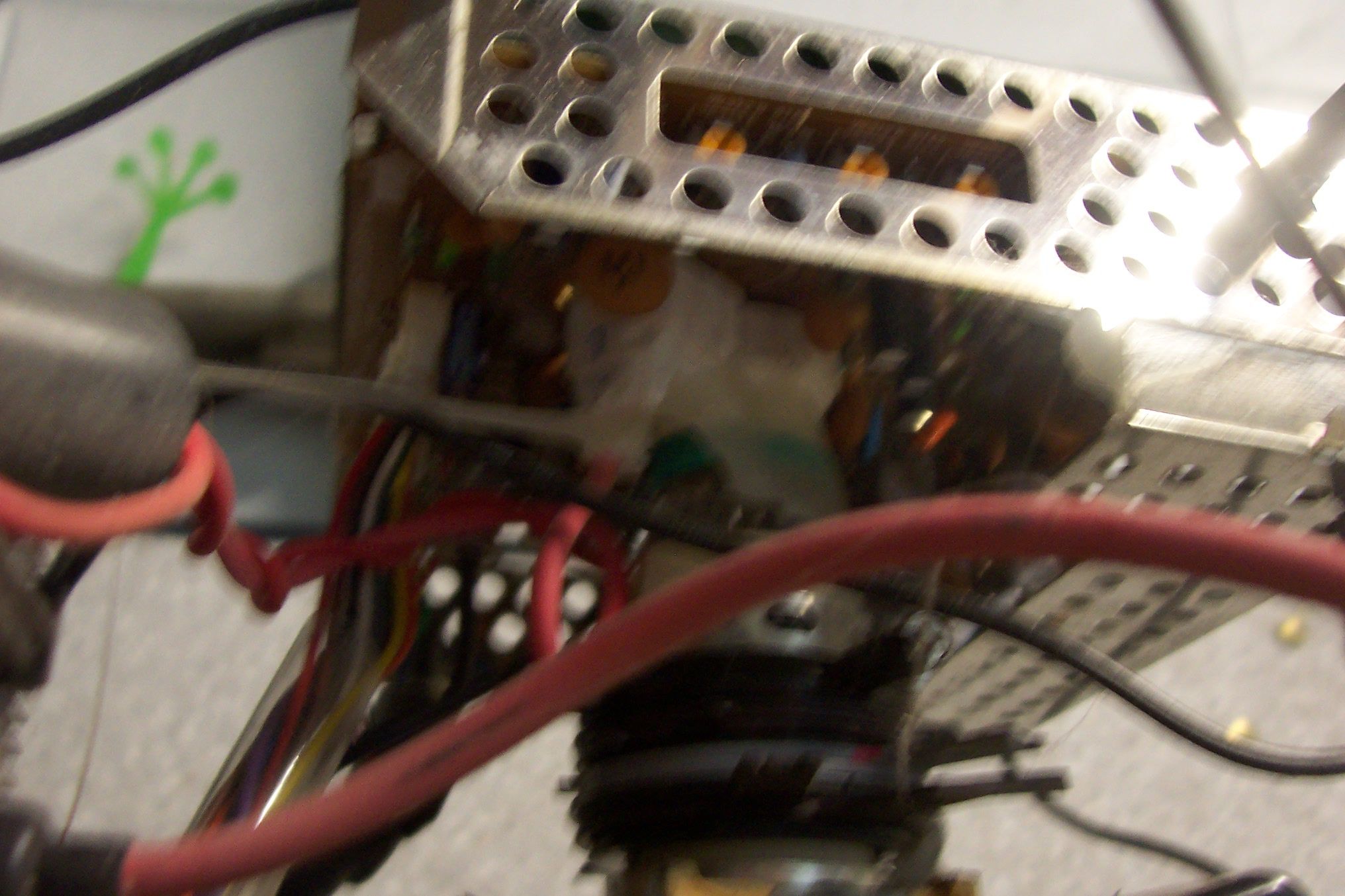 How to Safely Disassemble a CRT Monitor : 5 Steps - Instructables