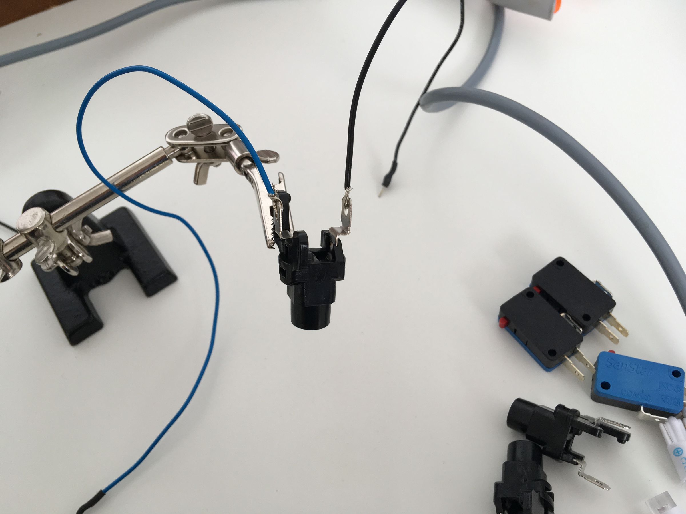 Plug and Play Arcade Buttons : 7 Steps (with Pictures) - Instructables