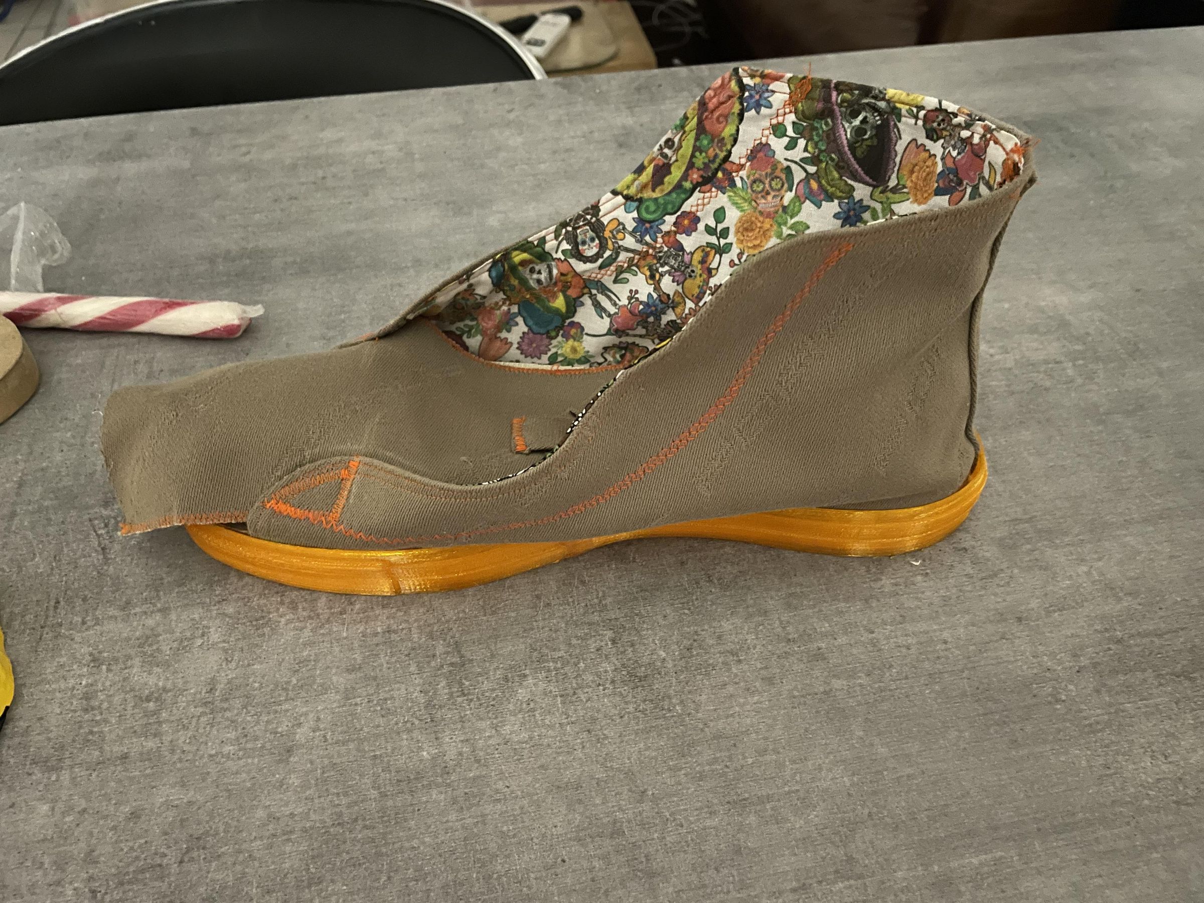 Homemade Confortable Shoes : 4 Steps - Instructables