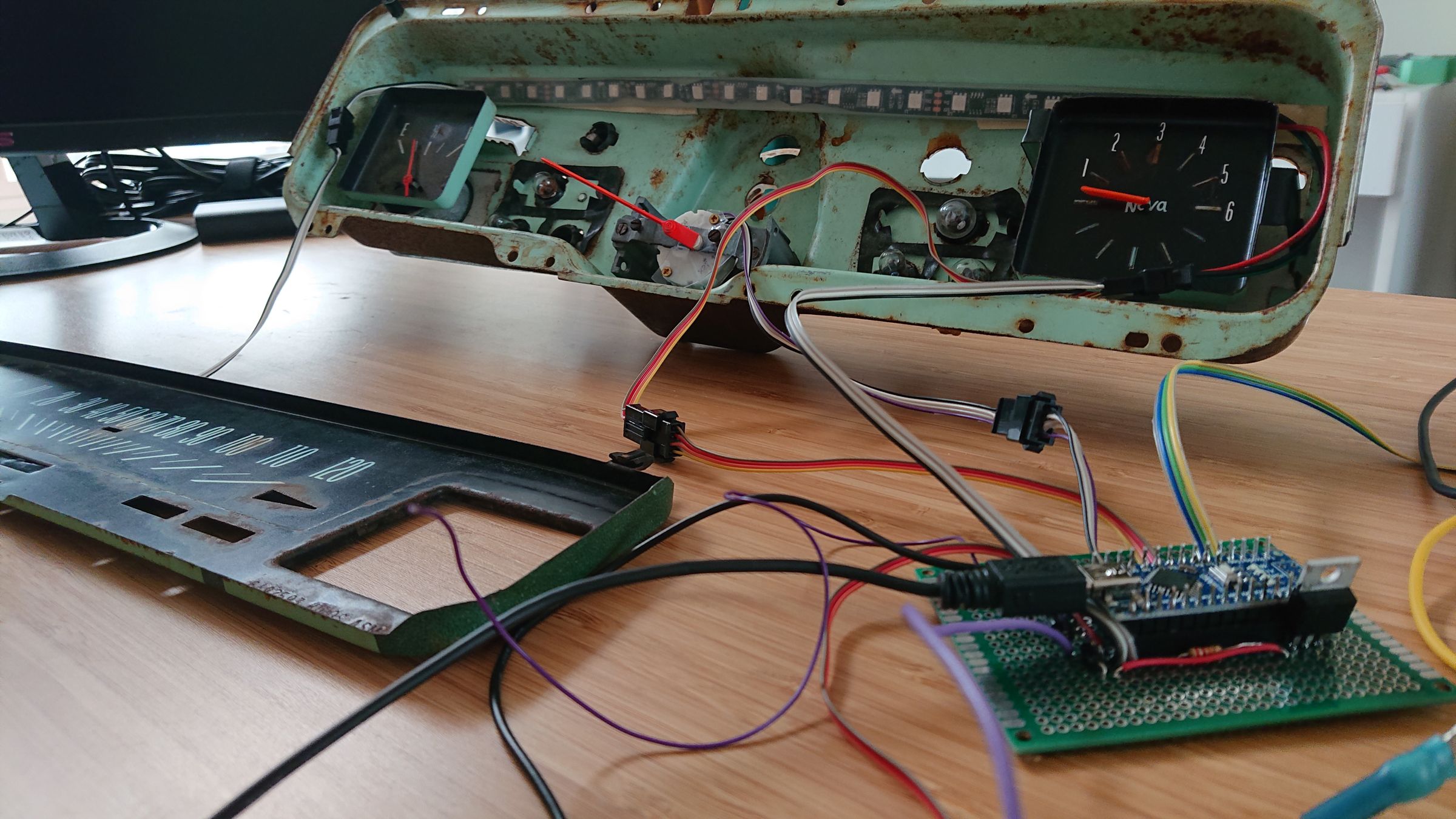 Retro Digital Dashboard : 10 Steps (with Pictures) - Instructables