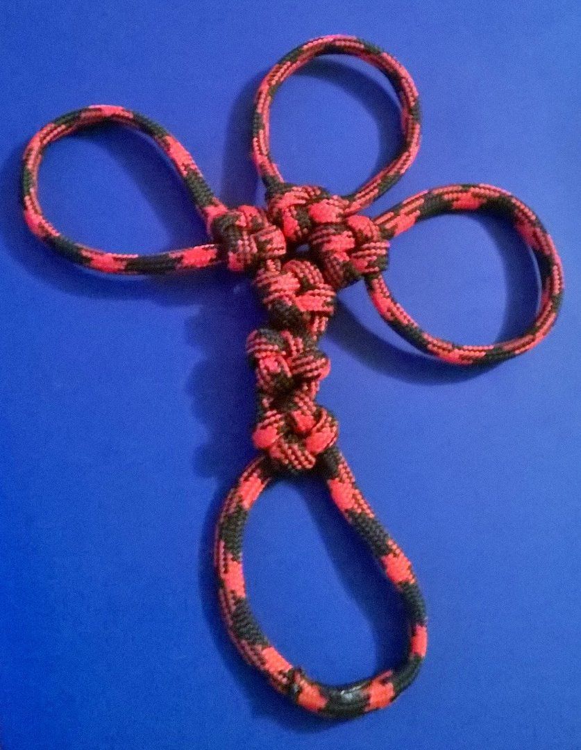 Paracord Cross-Knot Cross : 12 Steps - Instructables