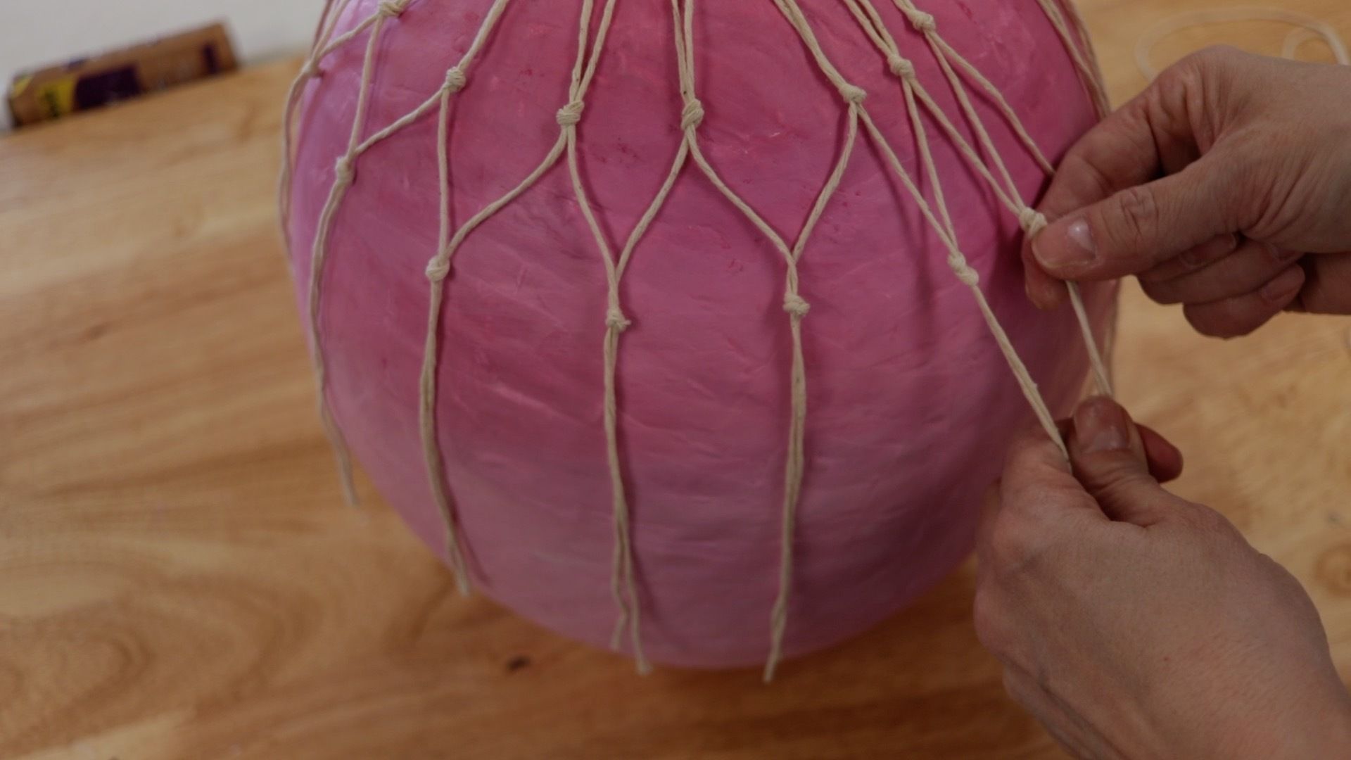 Hanging Hot Air Balloon Sculpture : 9 Steps (with Pictures) - Instructables