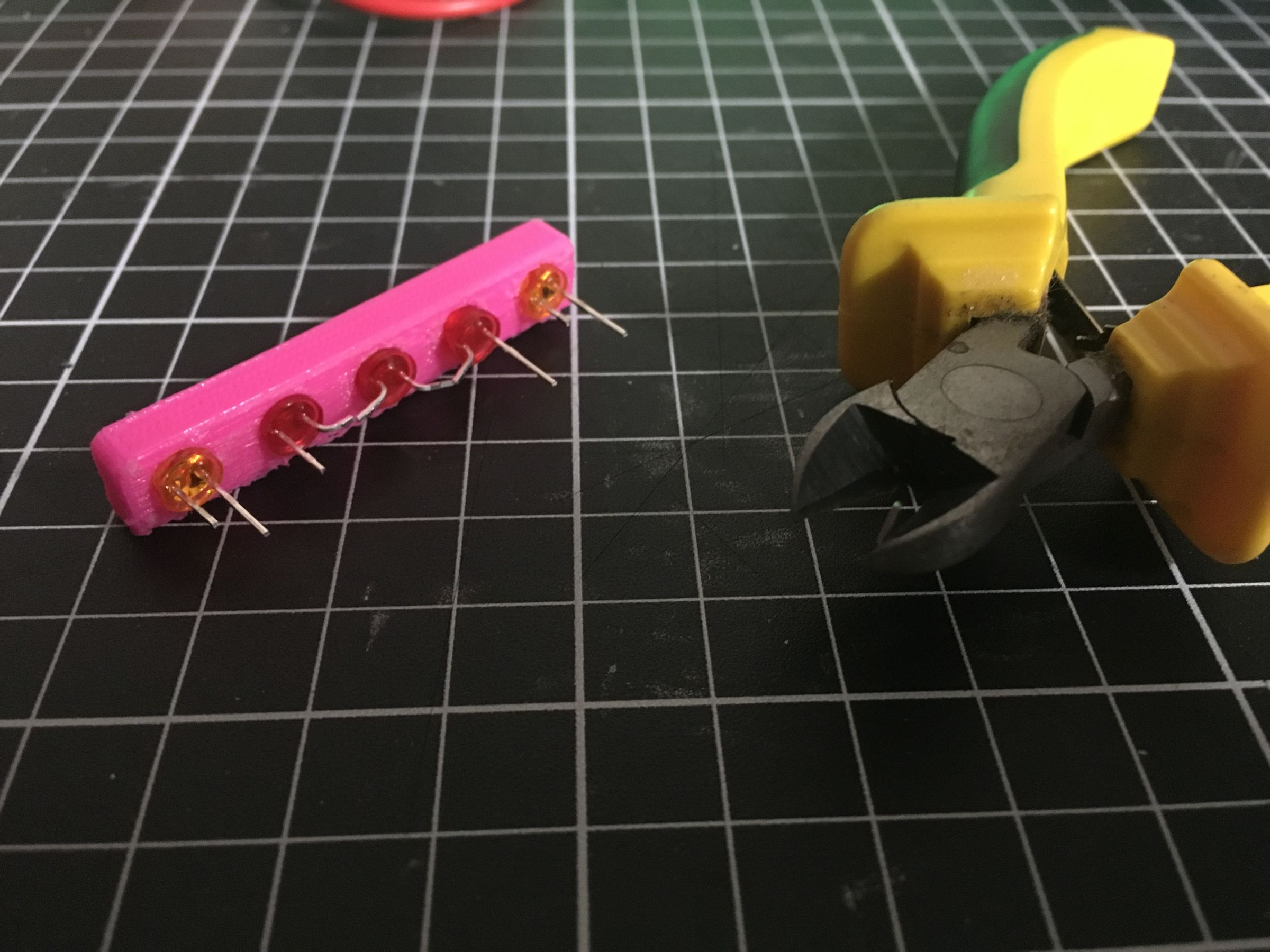 Arduino Light Bar, Brake Lights and Indicators for Any RC Car : 6 Steps ...