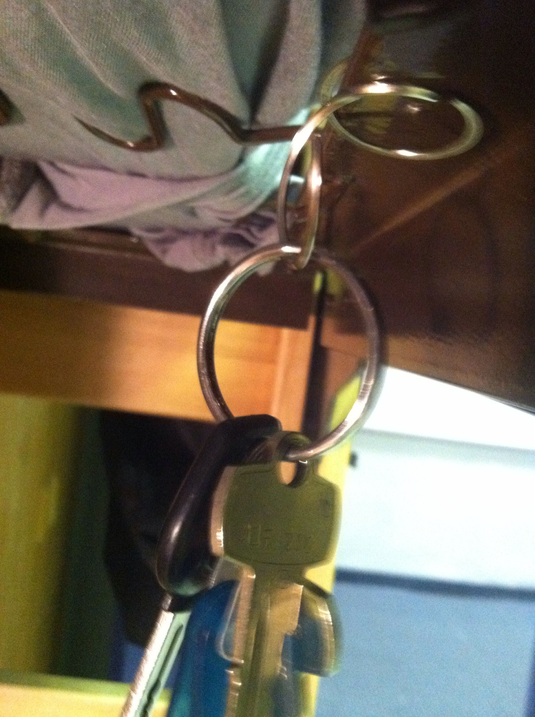 Keyring Hook : 4 Steps - Instructables