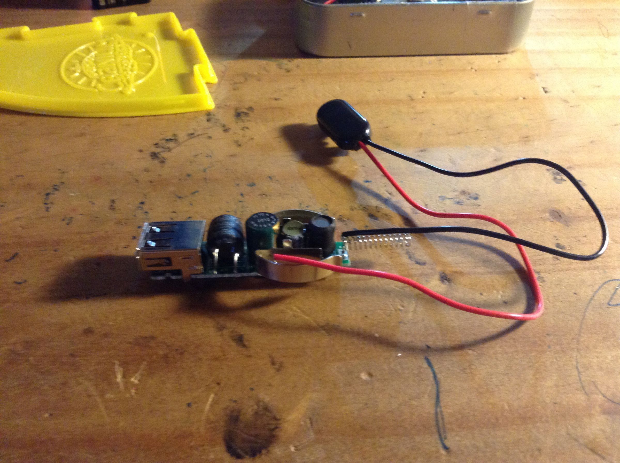 How to Make a Portable Iphone Charger : 4 Steps - Instructables
