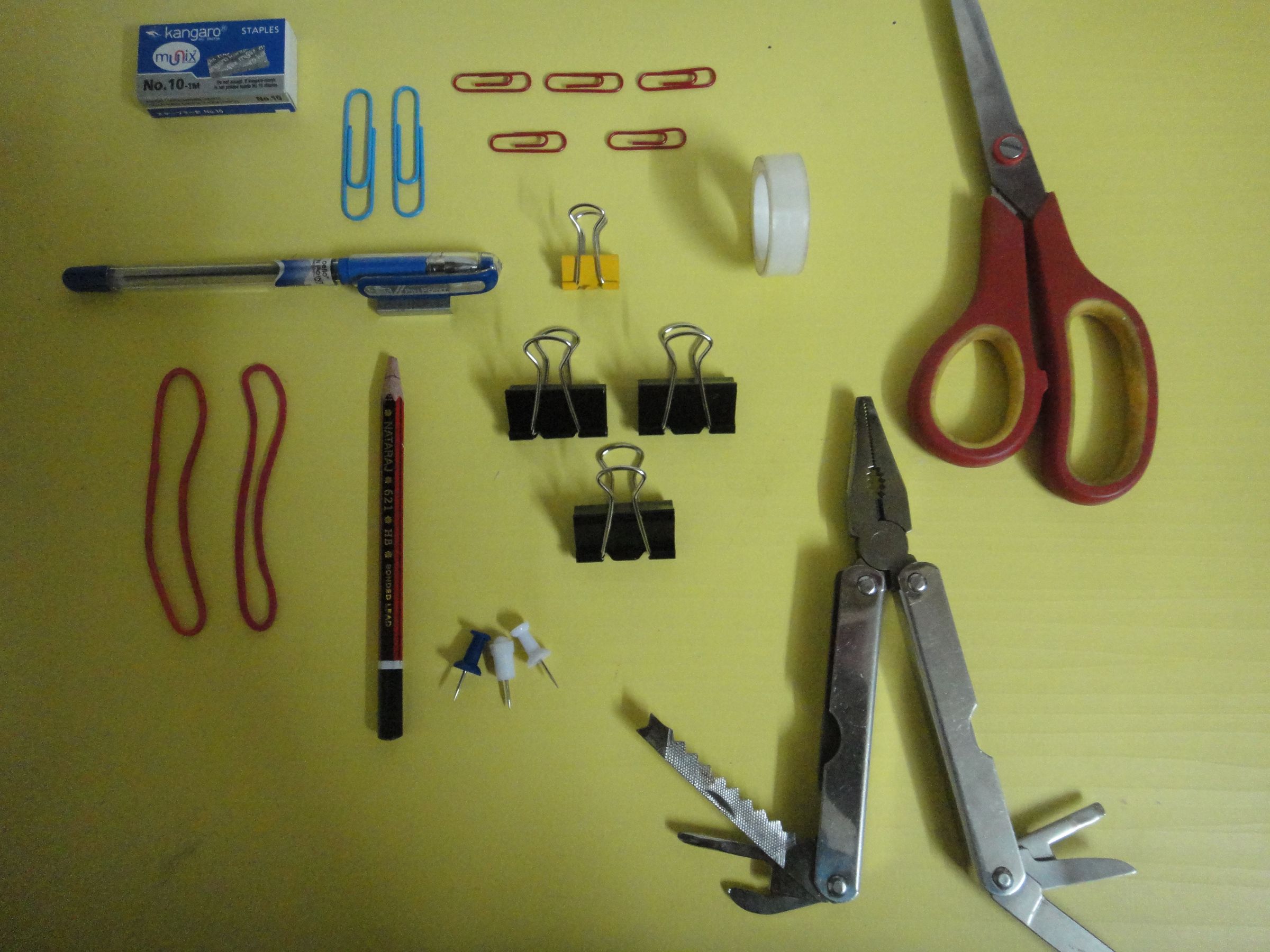 The MINI Pen HANDHELD QUICK ATTACK CROSSBOW : 17 Steps - Instructables