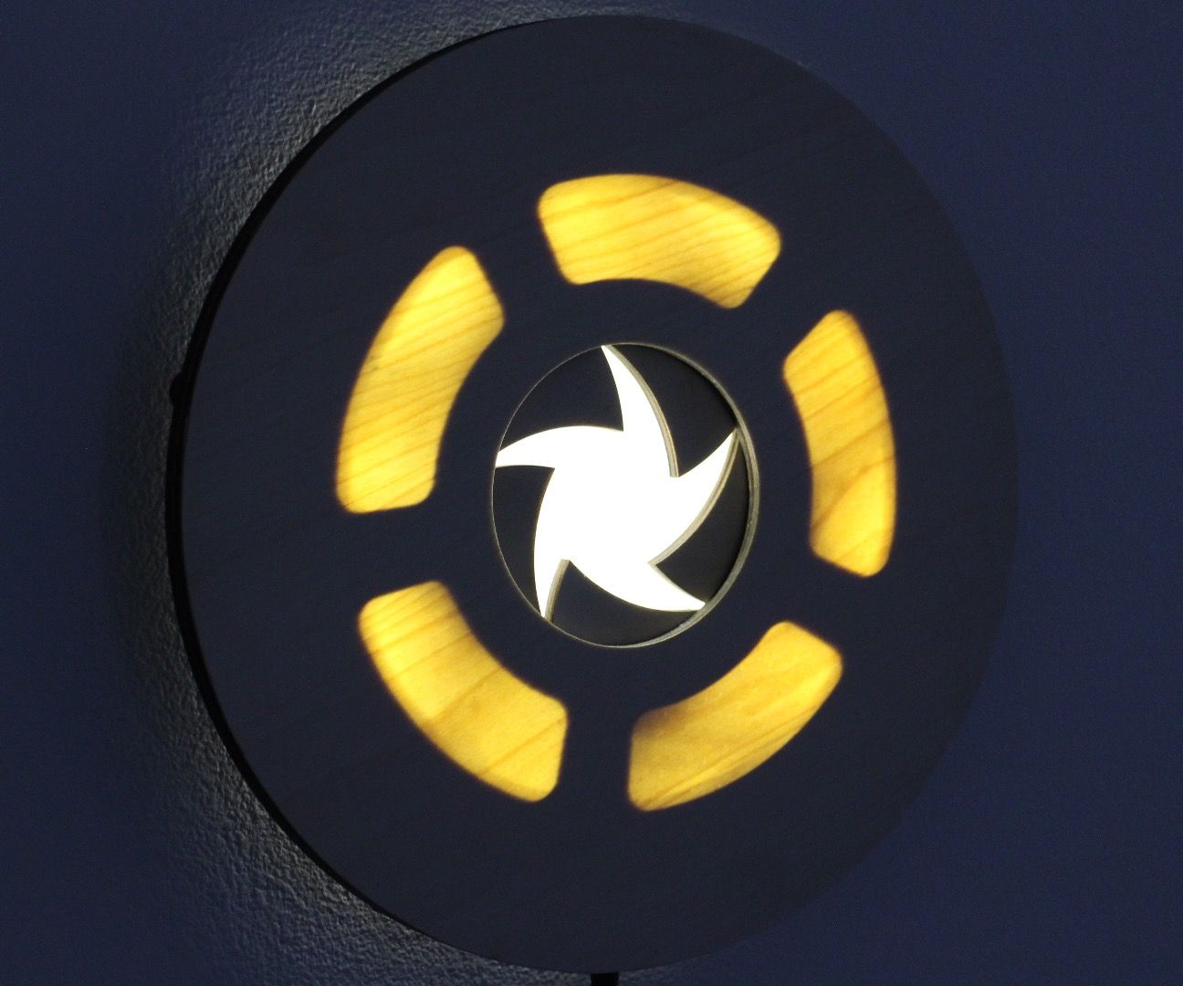 Iris Lamp : 5 Steps (with Pictures) - Instructables