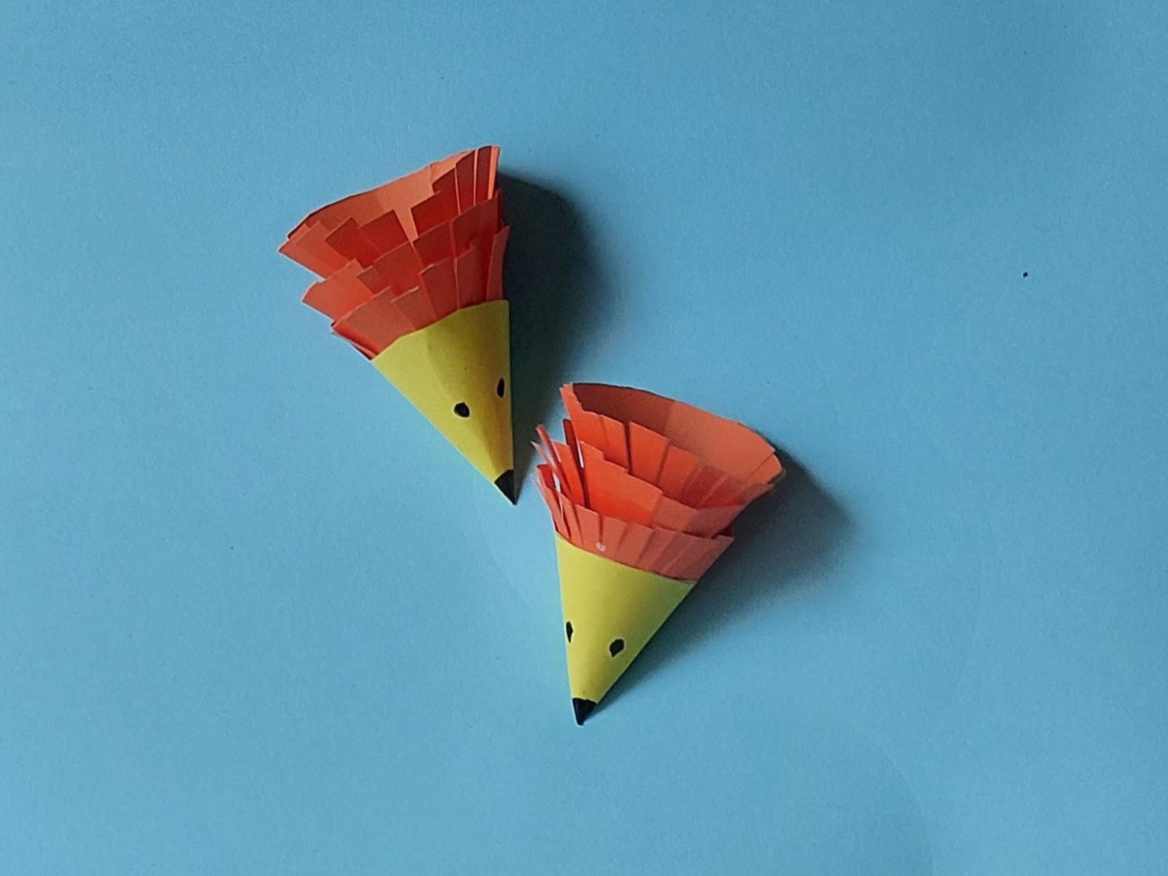 How to Make a Cute Hedgehog Paper Craft (Easy Step by Step Instructions ...