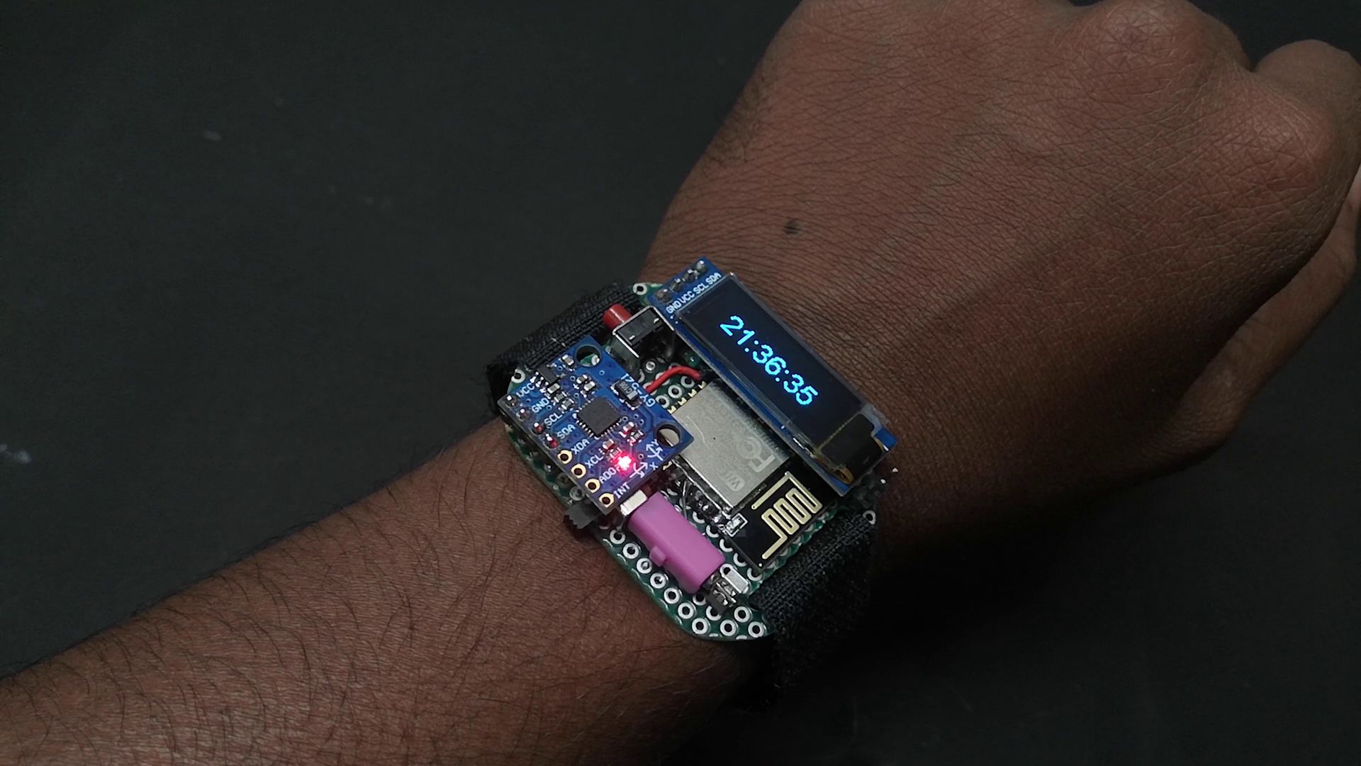 Smart Fitness Watch With ESP8266 [VScode] : 20 Steps (with Pictures ...