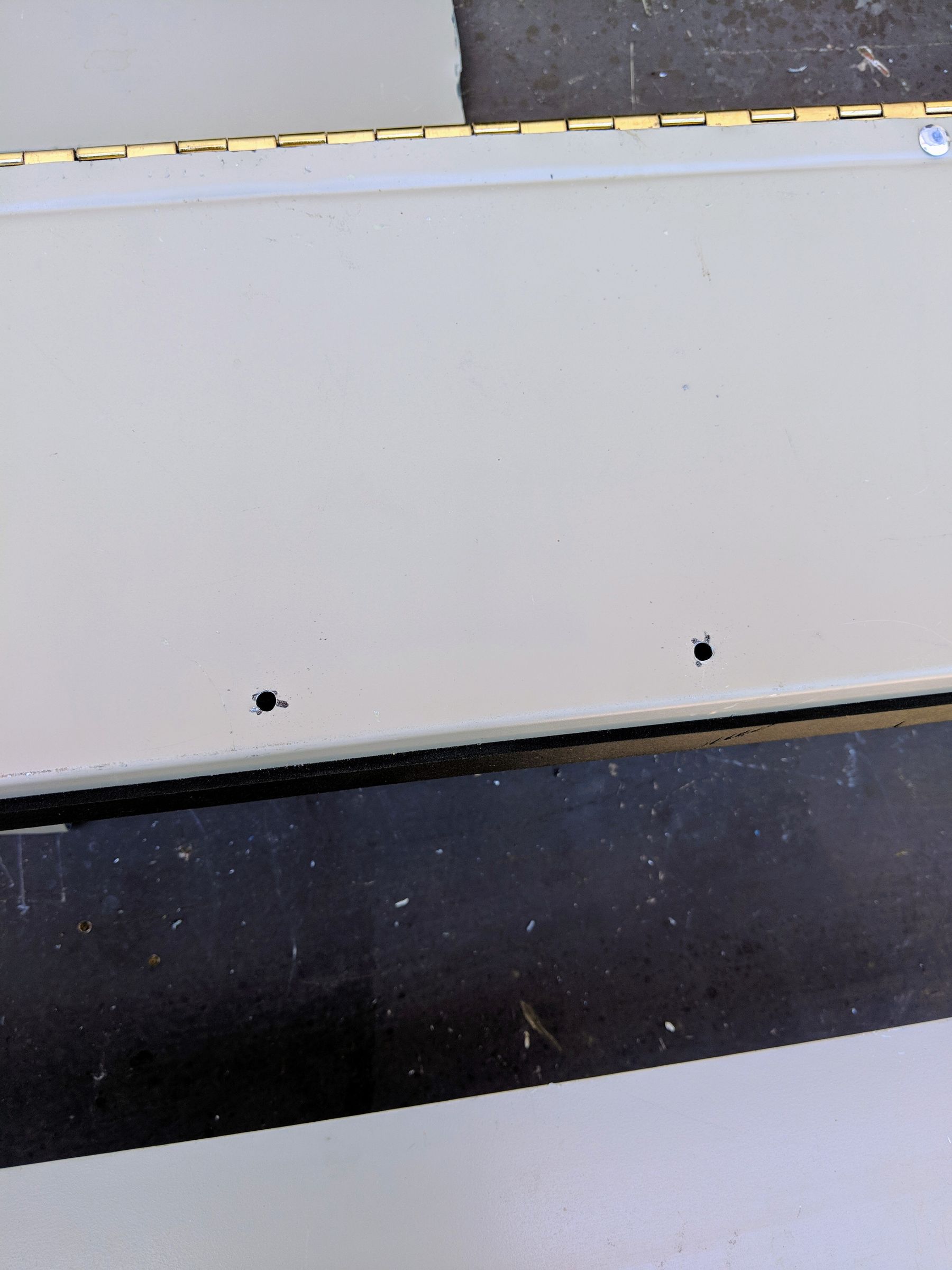 Automatic Chicken Feeder With Upcycled Gutter & Metal Pieces : 14 Steps ...