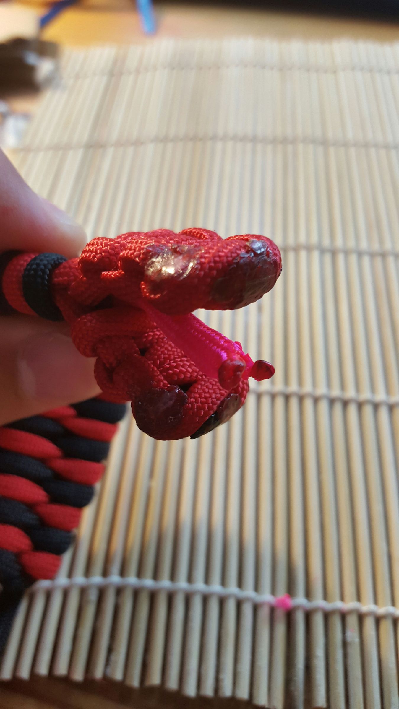 Paracord Snake : 10 Steps (with Pictures) - Instructables