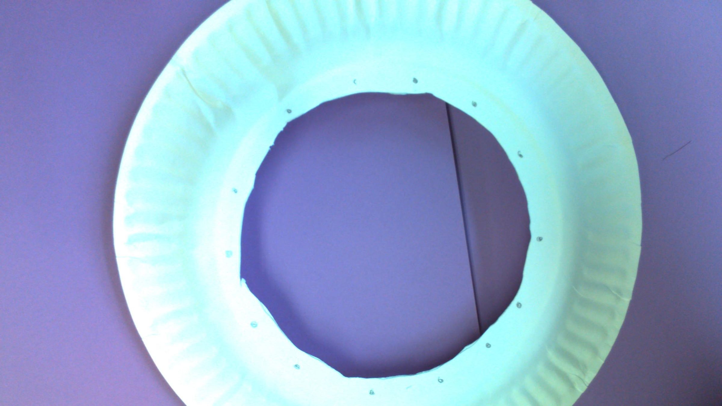 Paper Plate Dream Catcher : 8 Steps - Instructables