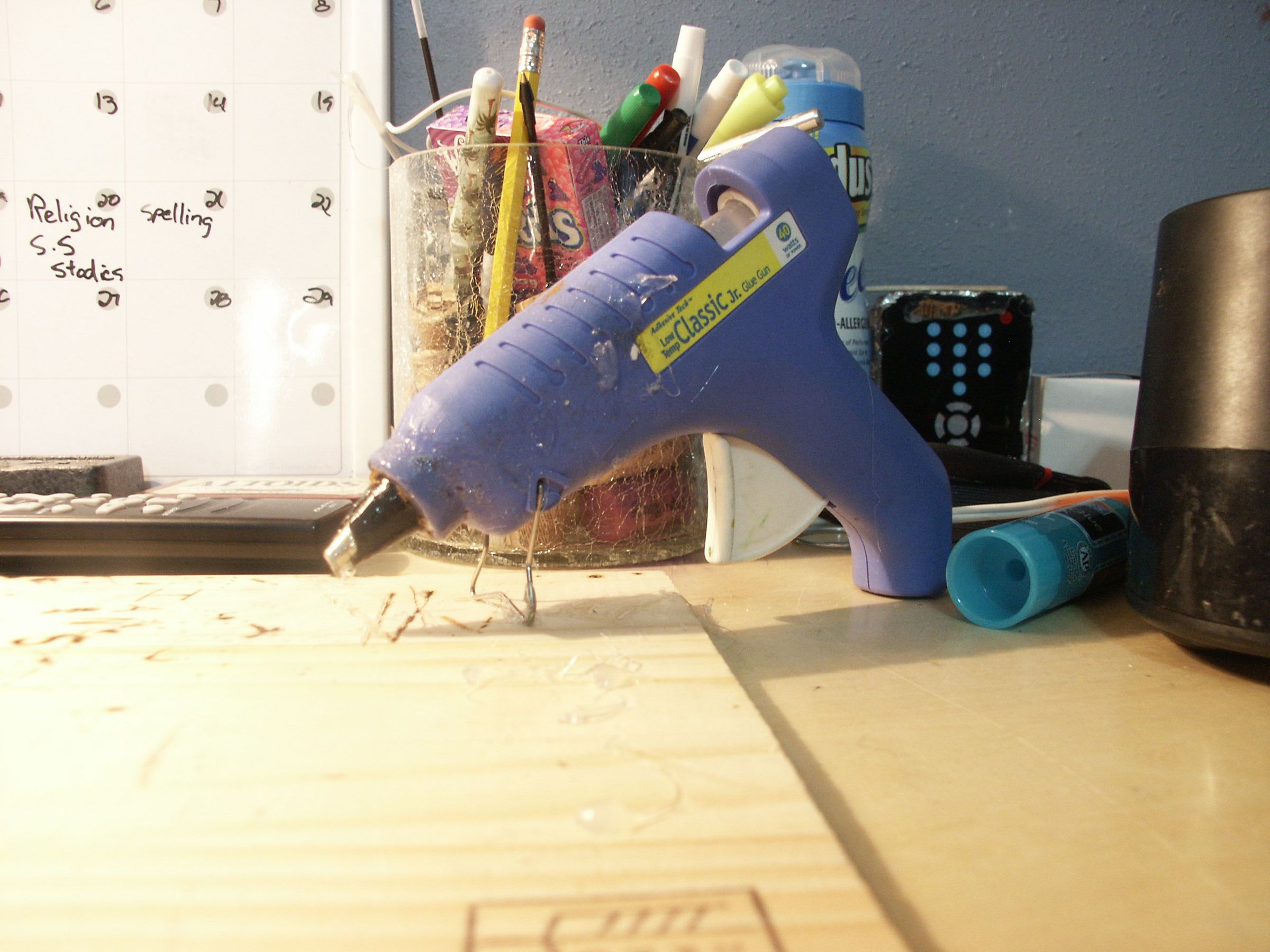 Pen Crossbow : 8 Steps - Instructables