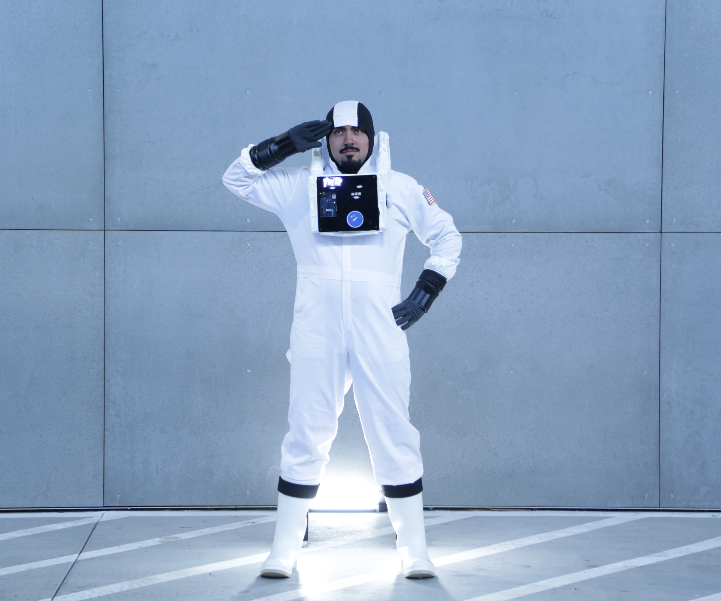 Special Effects Space Suit : 10 Steps (with Pictures) - Instructables