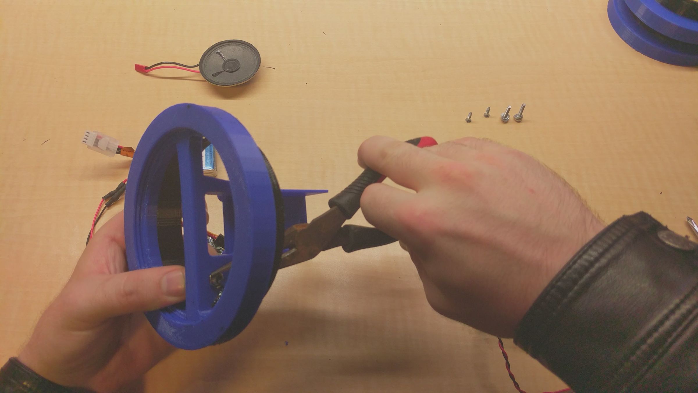 Real Laser Arm Cannon From Metroid! : 9 Steps (with Pictures ...