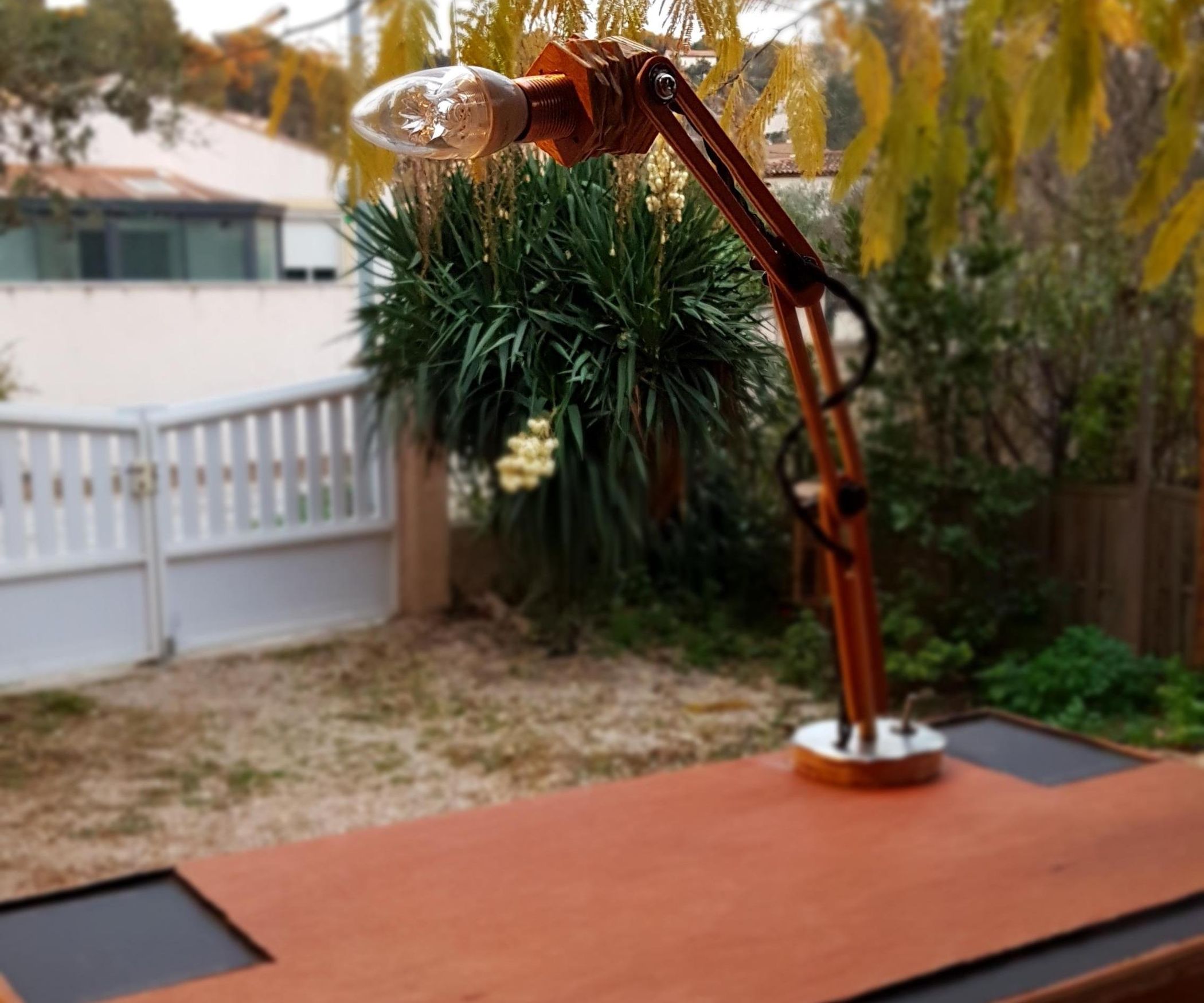 Monitor Stand - Desk Organizer With Lamp and Leds : 8 Steps - Instructables