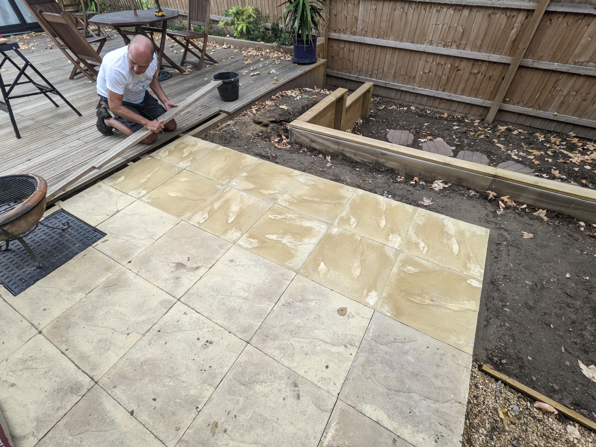 Creating a Beautiful Tiered Garden From a Boring New Build Slope : 8 ...