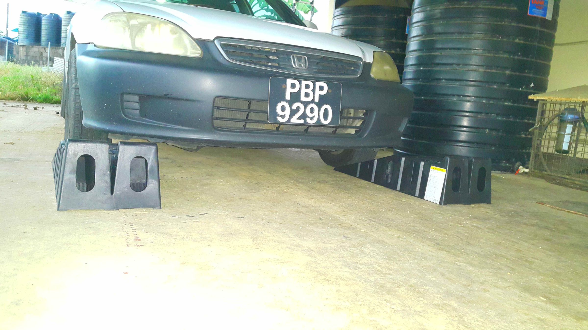 Car Undercarriage Inspection! : 5 Steps - Instructables