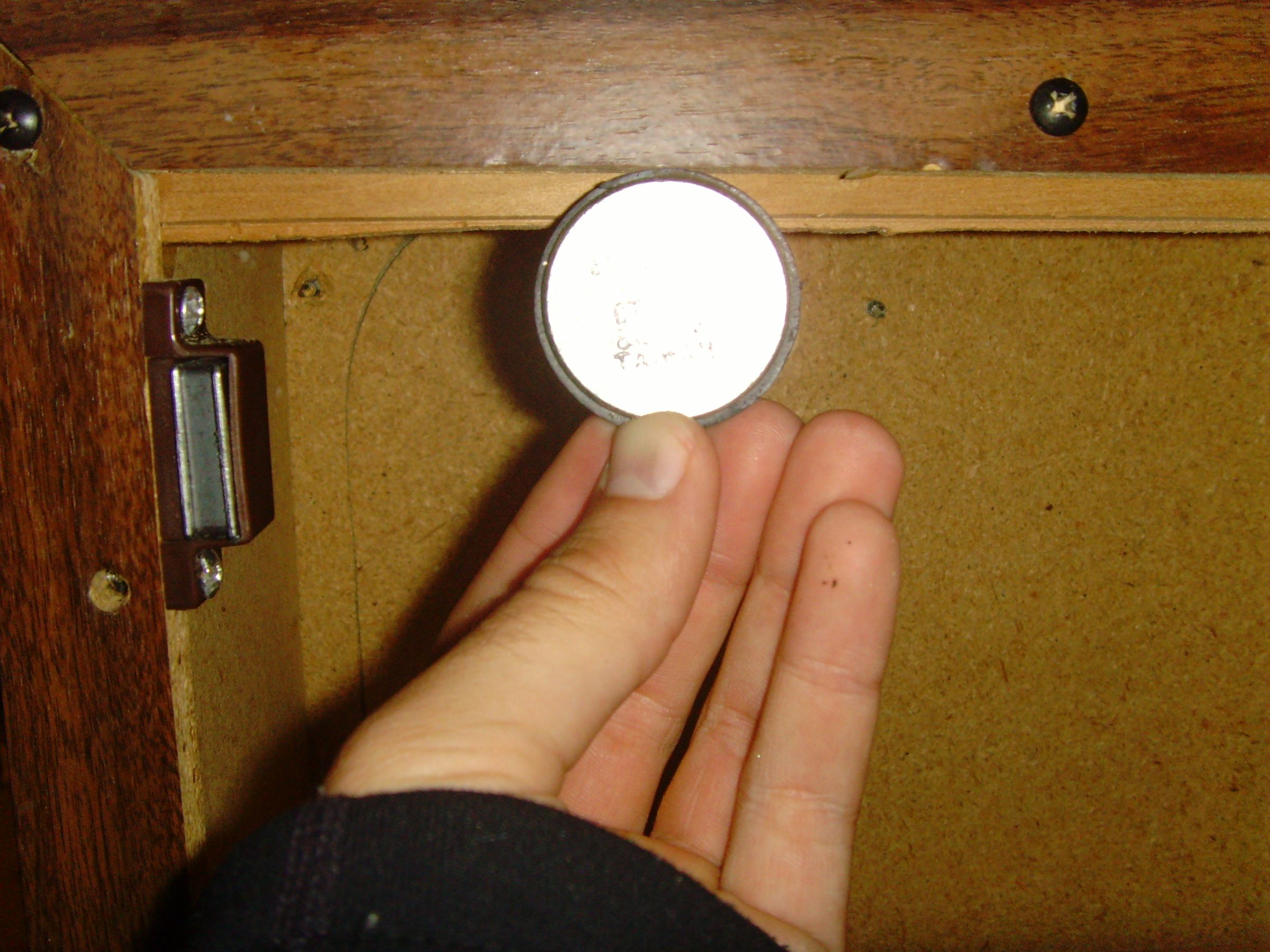 Speaker With Hidden DVD Shelves & DVD Player : 11 Steps (with Pictures ...