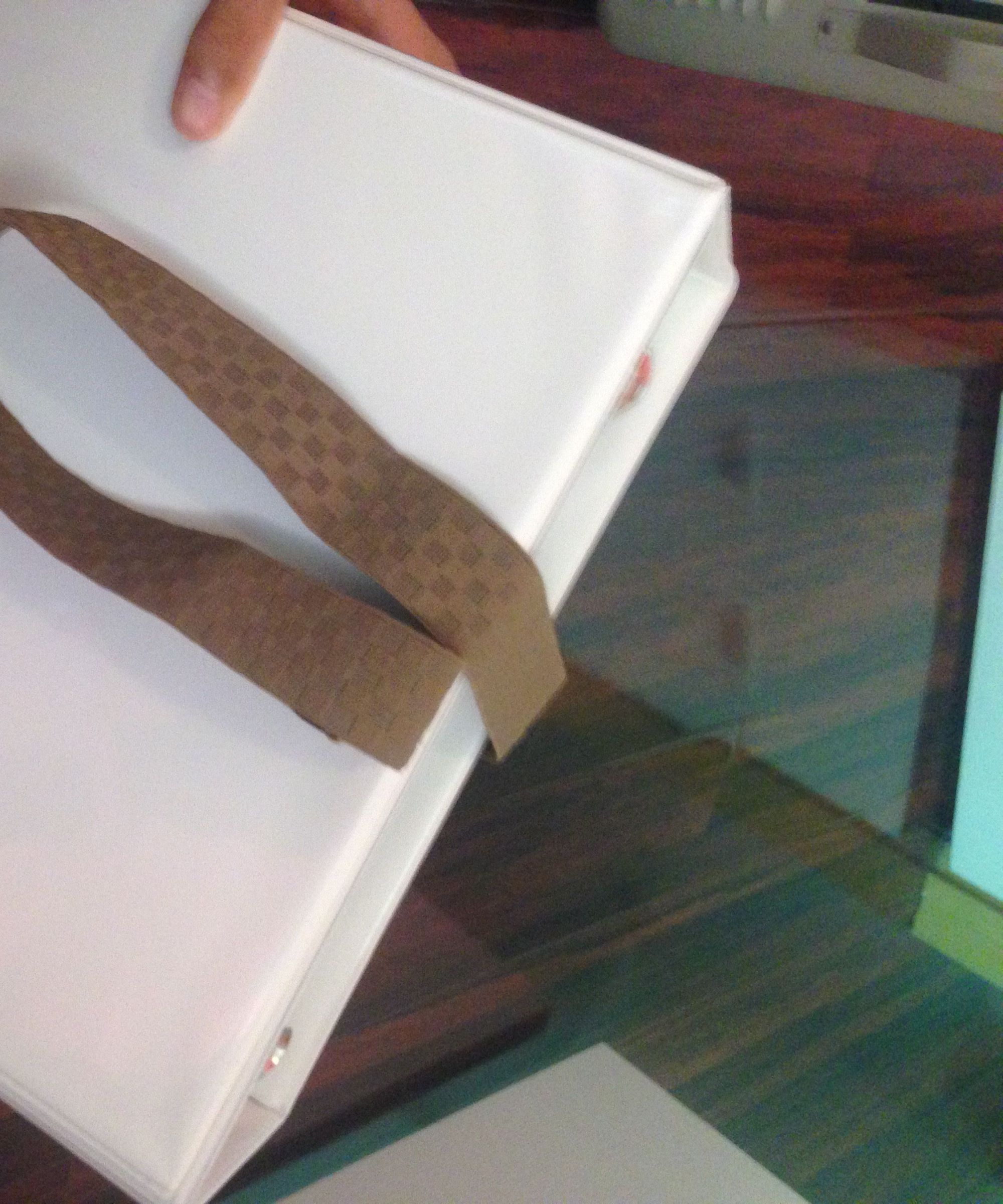 Reusable, Strong Bag Out of Old Binders : 9 Steps (with Pictures ...