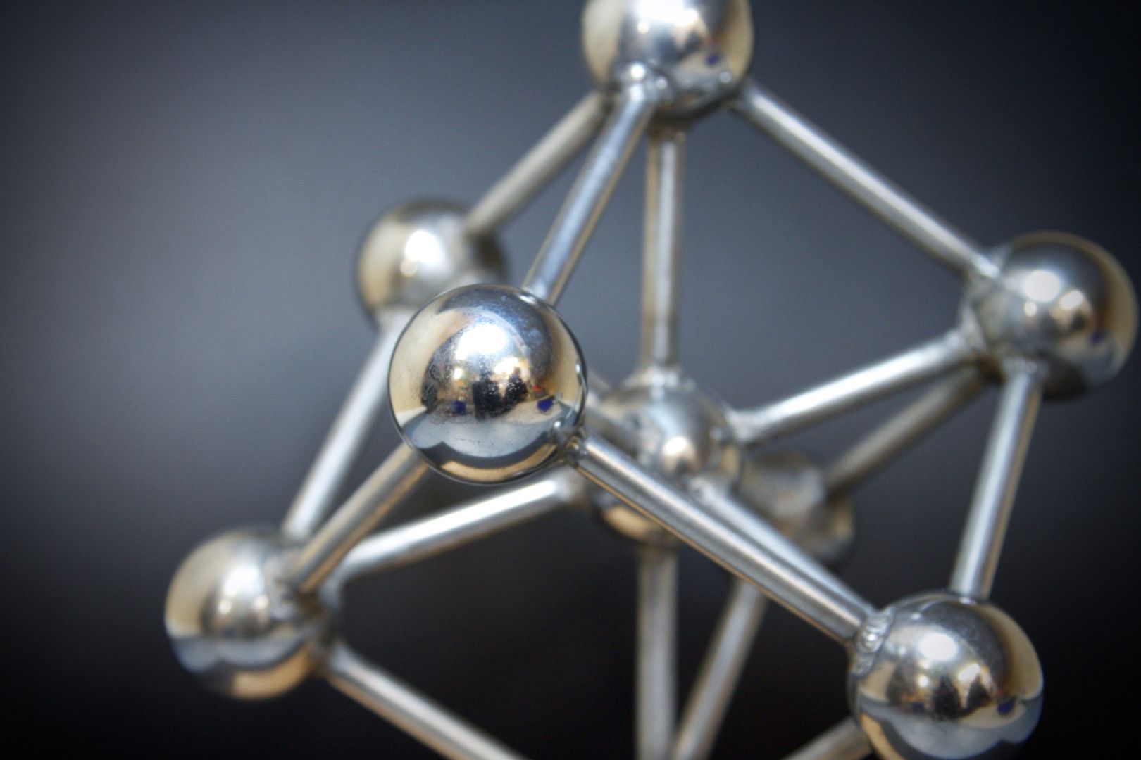 Build a Mini Atomium : 6 Steps (with Pictures) - Instructables