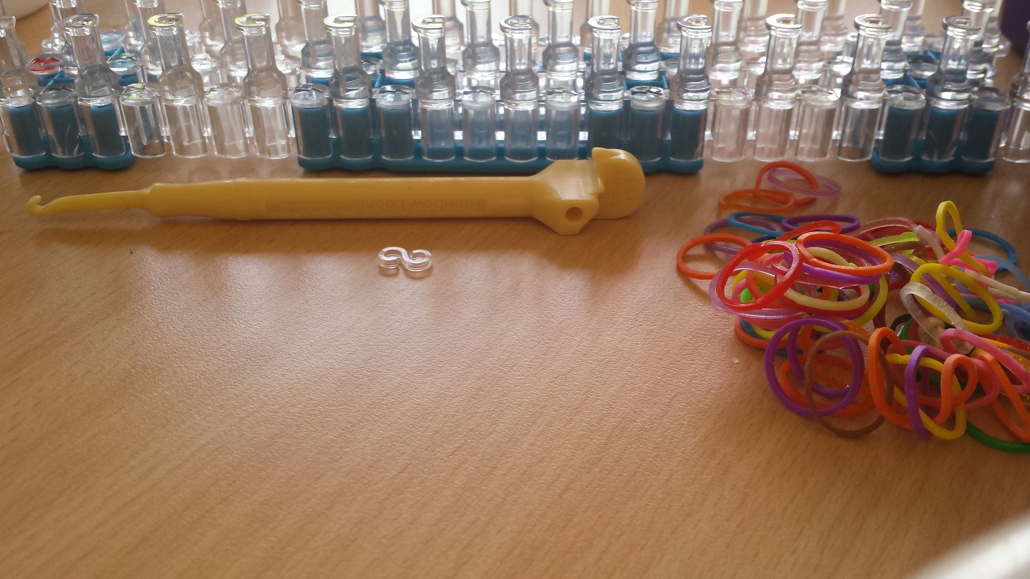 Rainbow Loom Inverted Fishtail : 5 Steps - Instructables