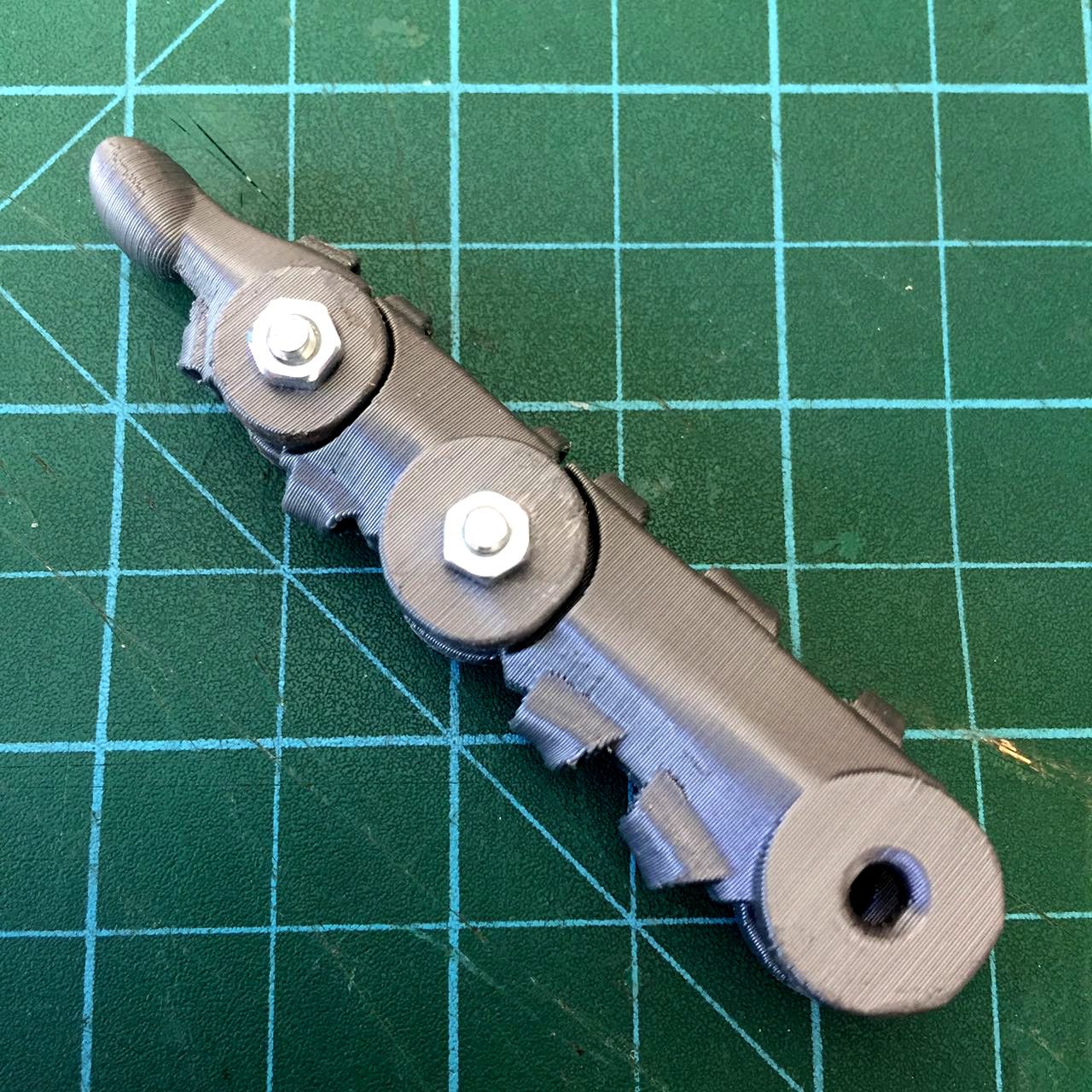 3D Printed Bionic Hand Skeleton : 8 Steps (with Pictures) - Instructables