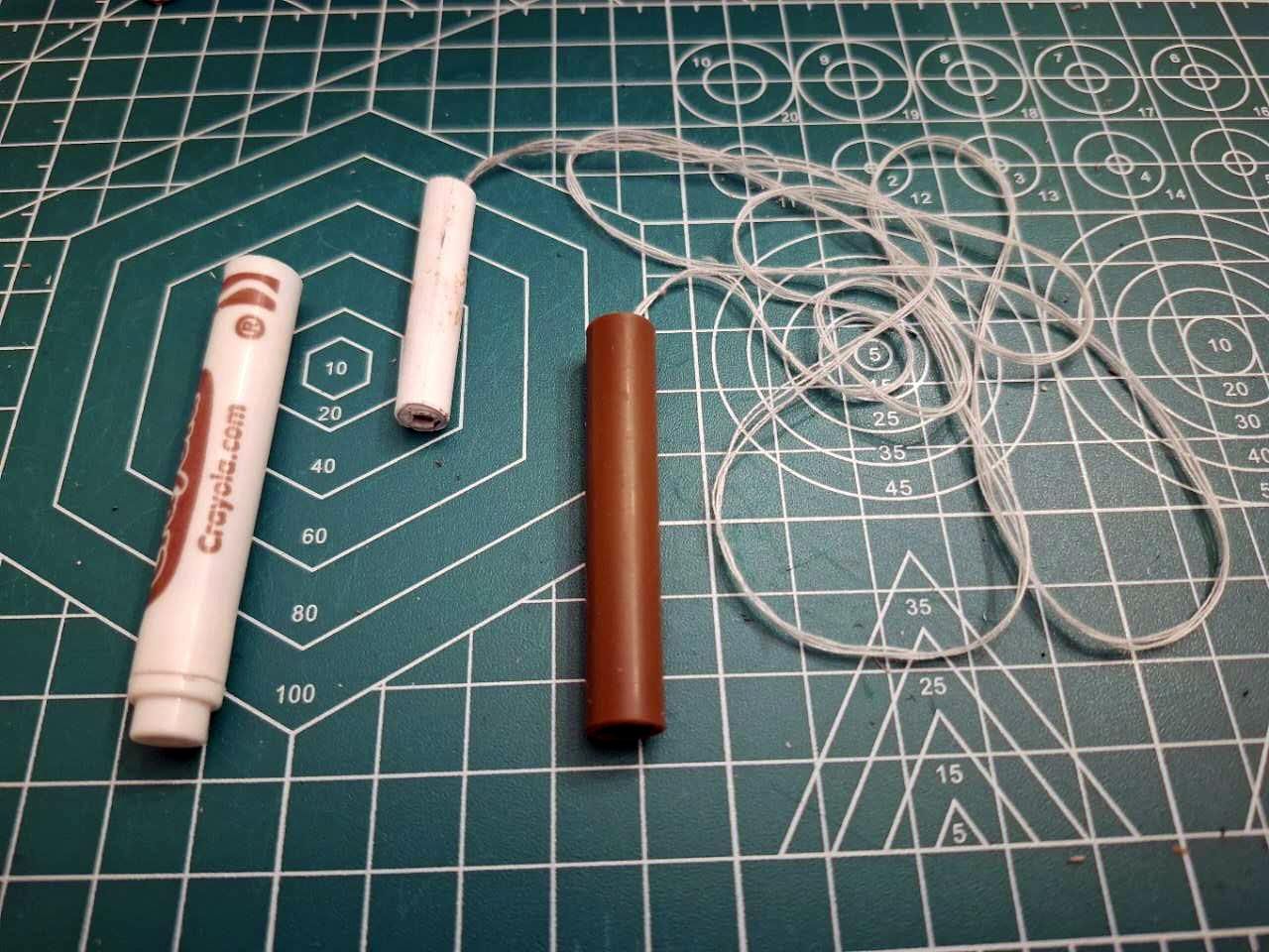 🕸️ Spider-Man Web Shooter : 6 Steps (with Pictures) - Instructables