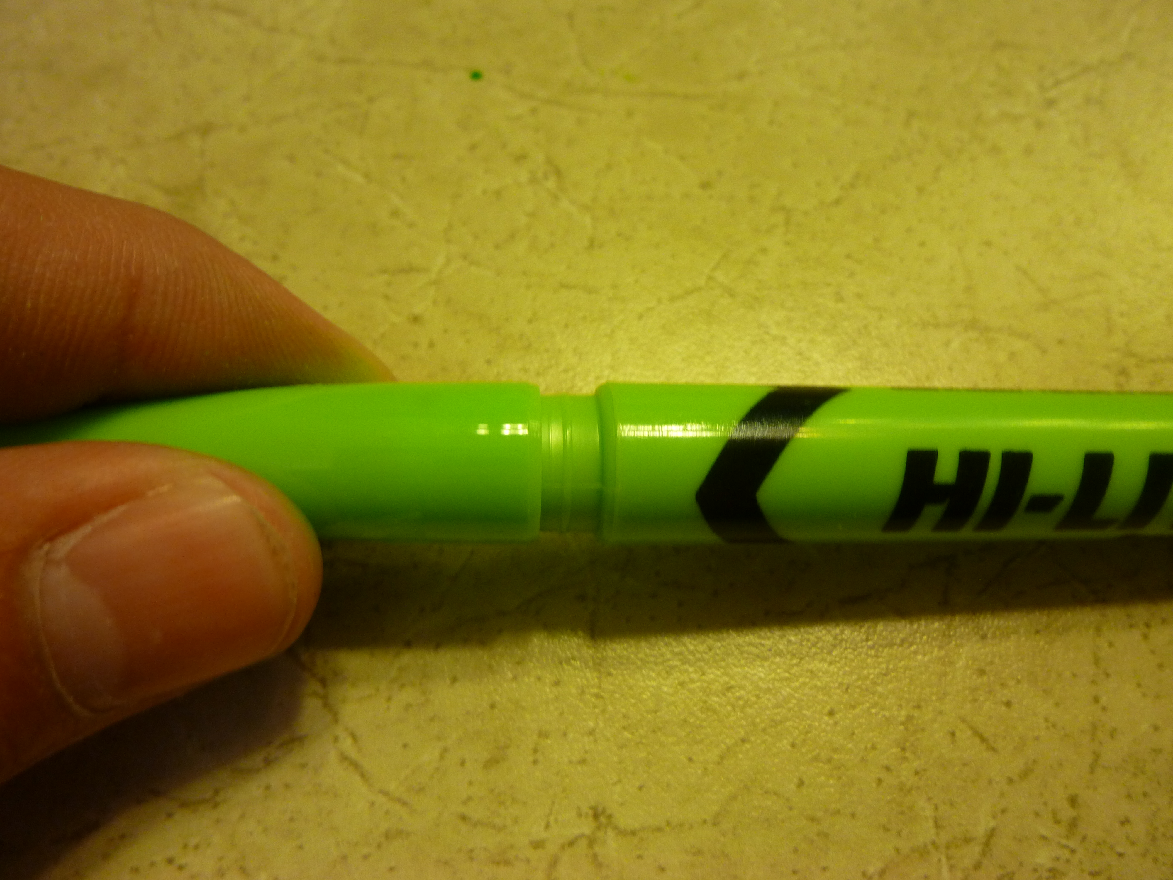 25-Cent Invisible Ink/Pen (UV Light Visible) : 7 Steps - Instructables