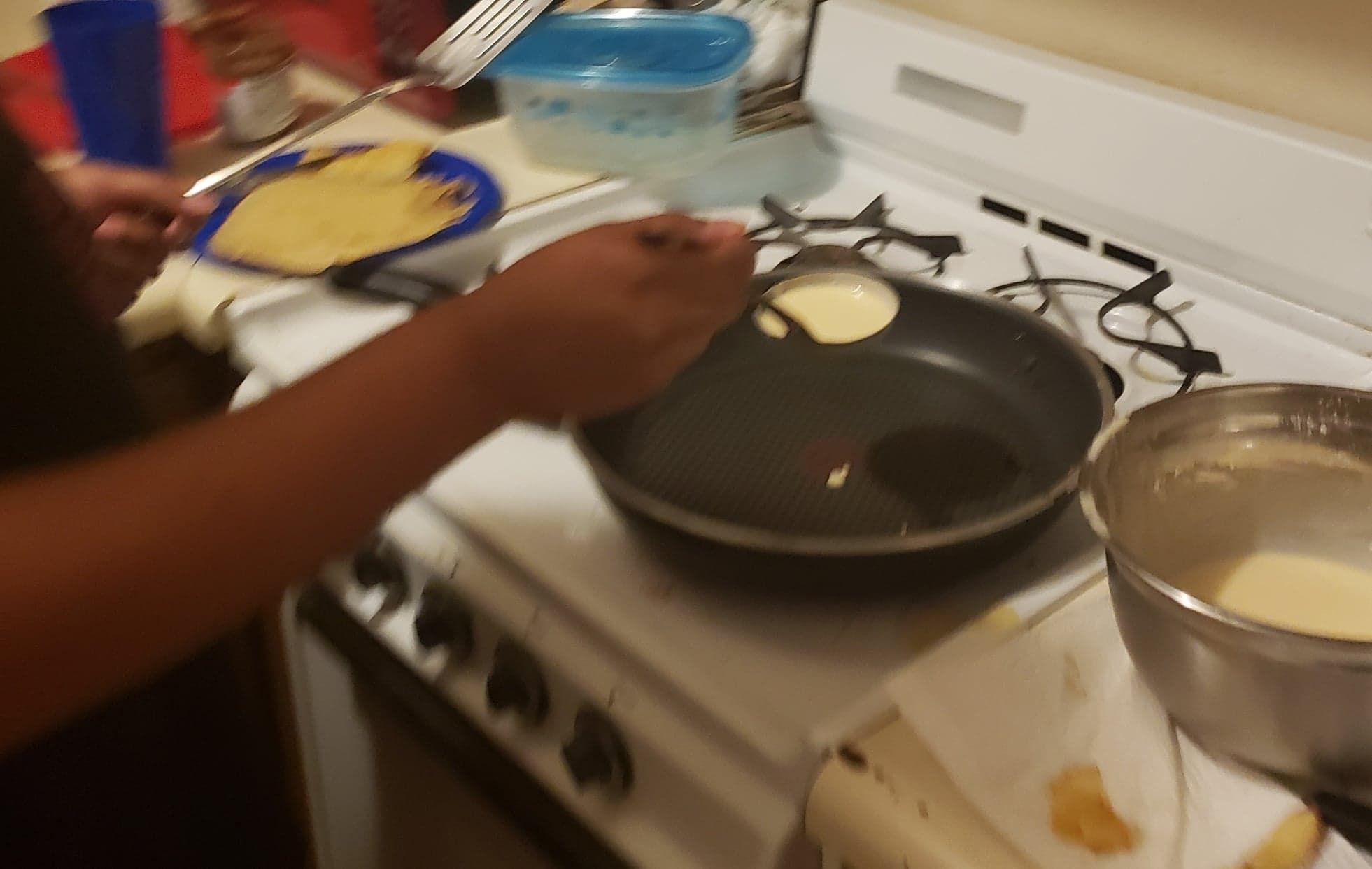 How to Cook a Crepe Using a Frying Pan : 8 Steps - Instructables