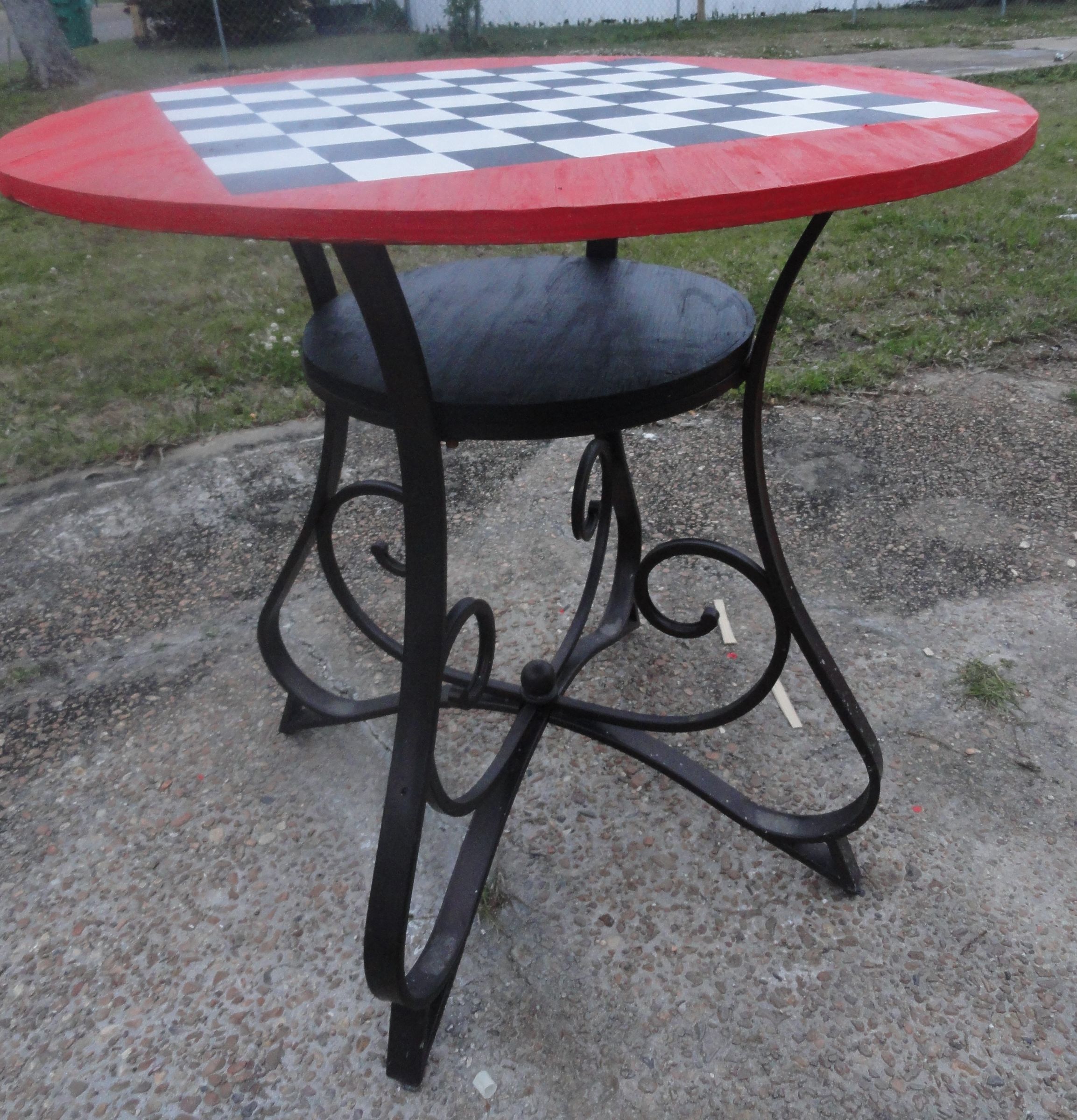 Outdoor Checkers/Chess Table : 12 Steps (with Pictures) - Instructables