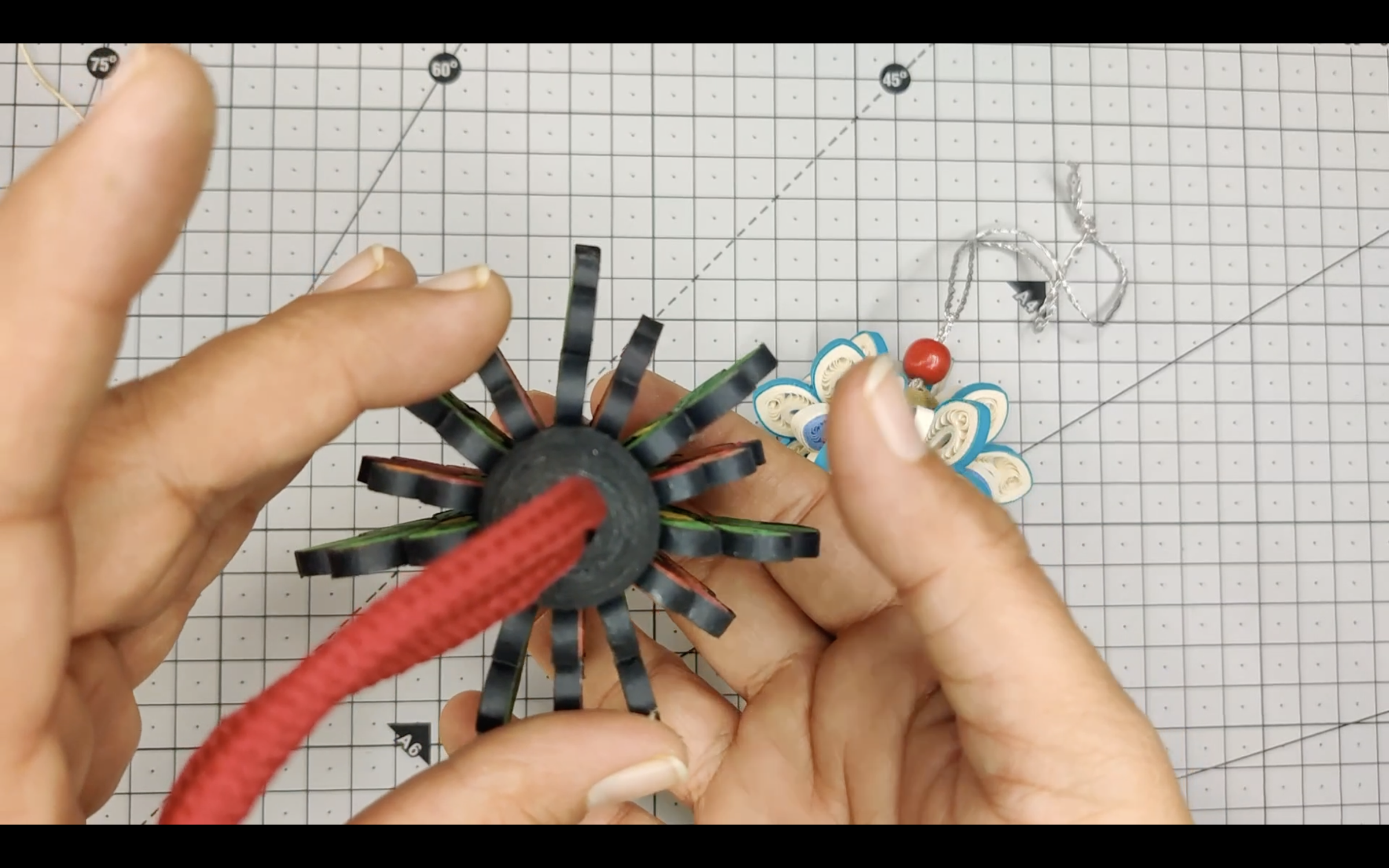 Paper Quilled Ornamental Dangler DIY : 13 Steps (with Pictures ...