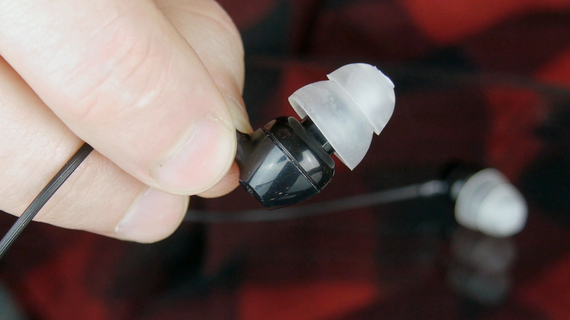 Super Effective Sound Isolating Earbuds (with Pictures) - Instructables