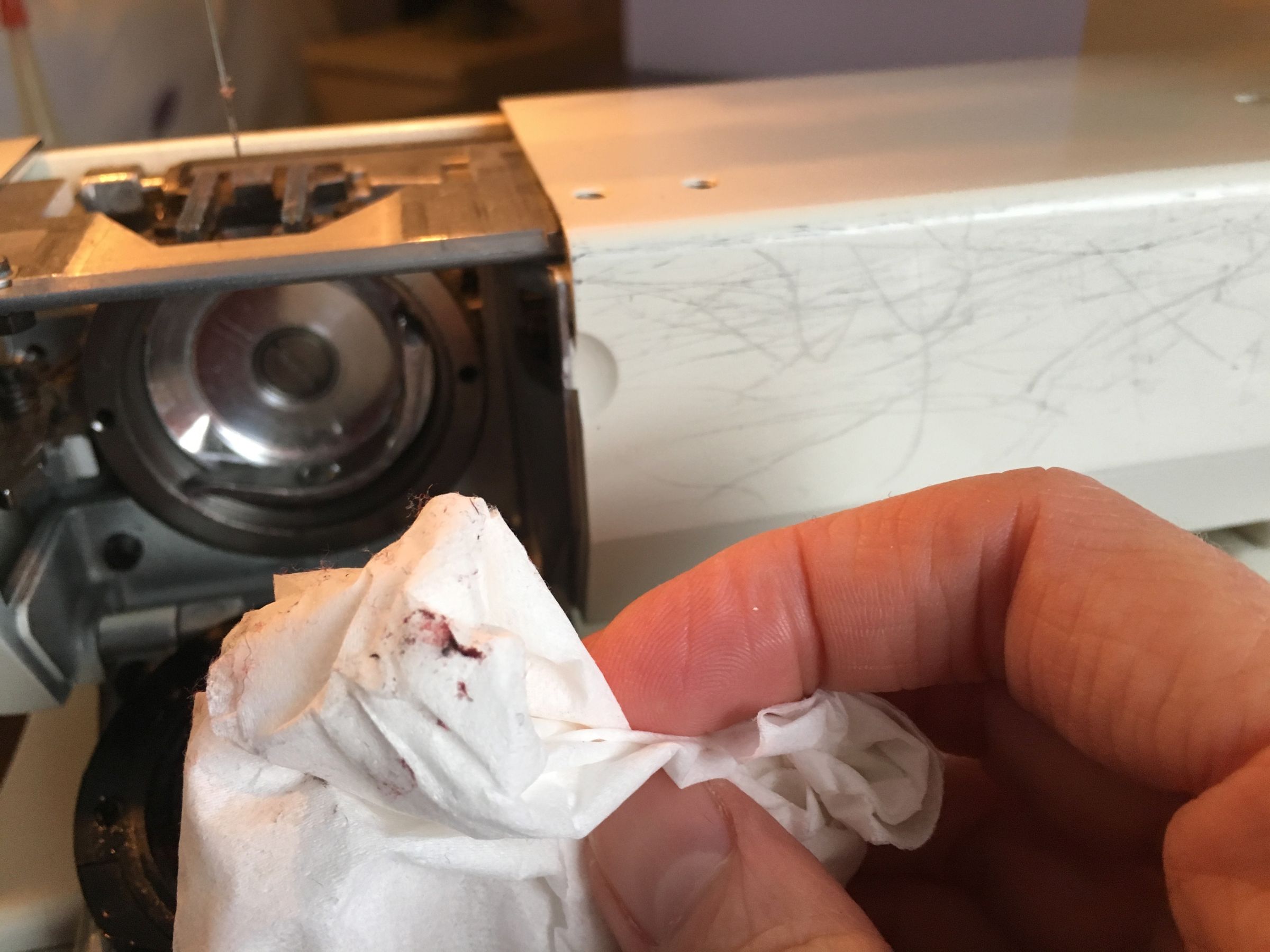Basic Sewing Machine Cleaning : 4 Steps (with Pictures) - Instructables