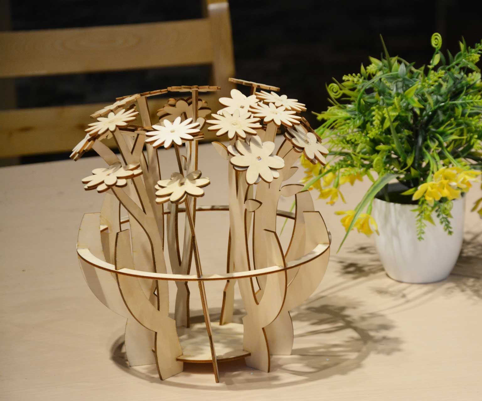 How to Make a Three Dimensional Flower - Instructables